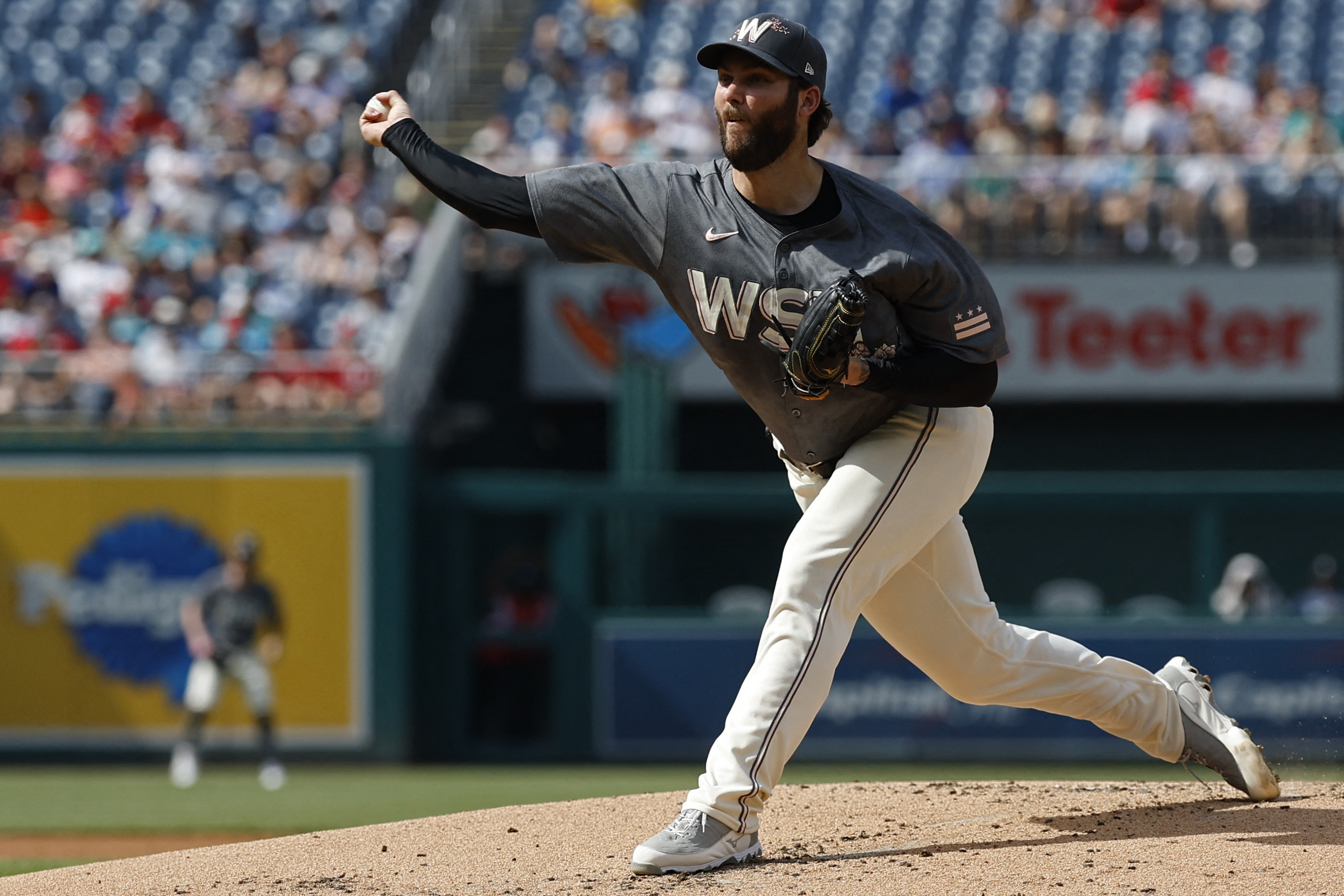 Trevor Williams, Nationals relievers too much for slumping Mariners ...