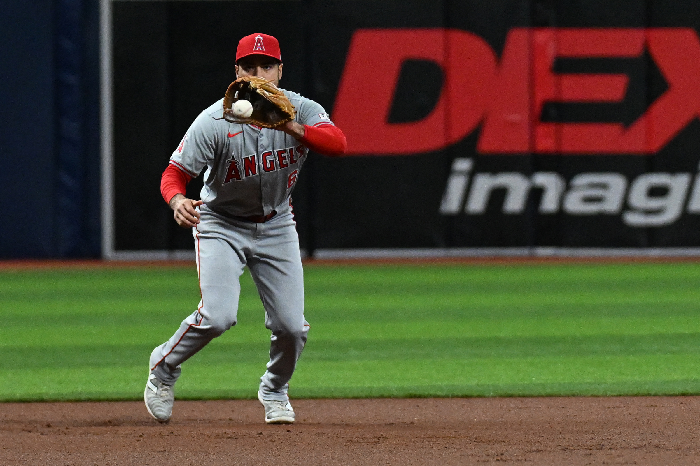 Ninth-inning rally leads Angels to win over Rays | Reuters