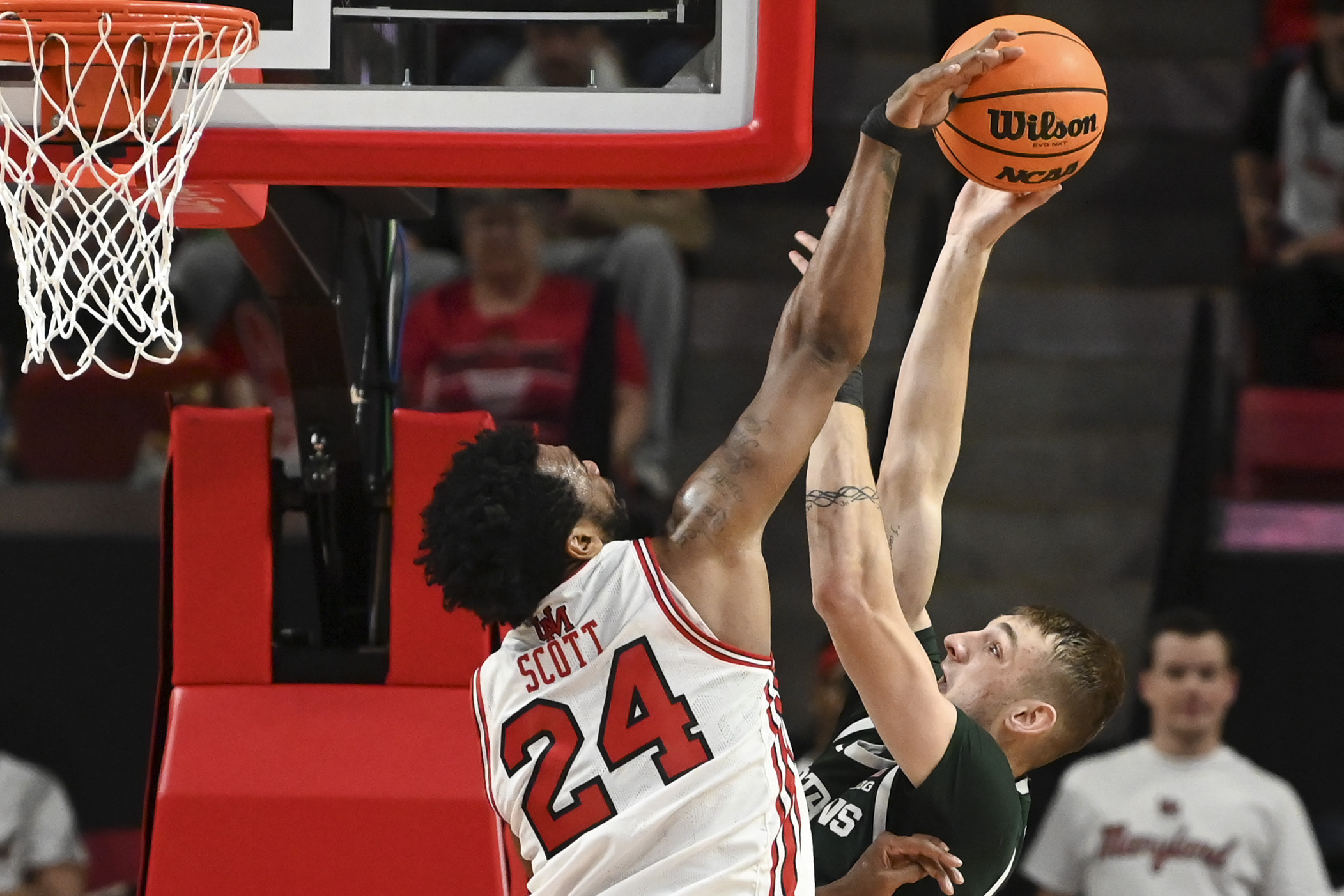 Tyson Walker fuels Michigan State past Maryland | Reuters