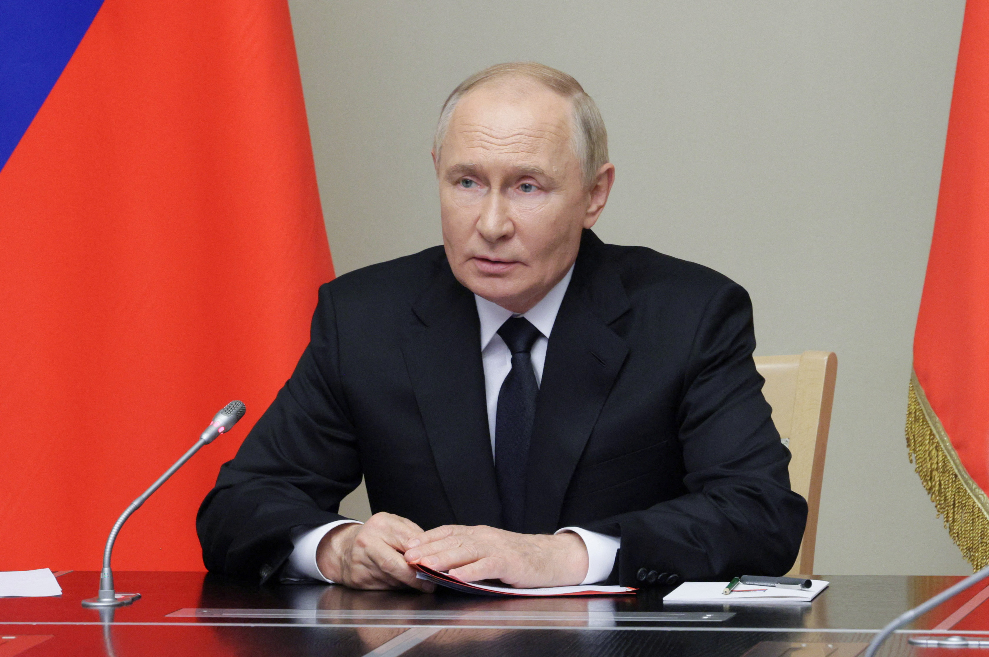 Putin accuses Ukraine of trying to strike Russia's Kursk nuclear power ...