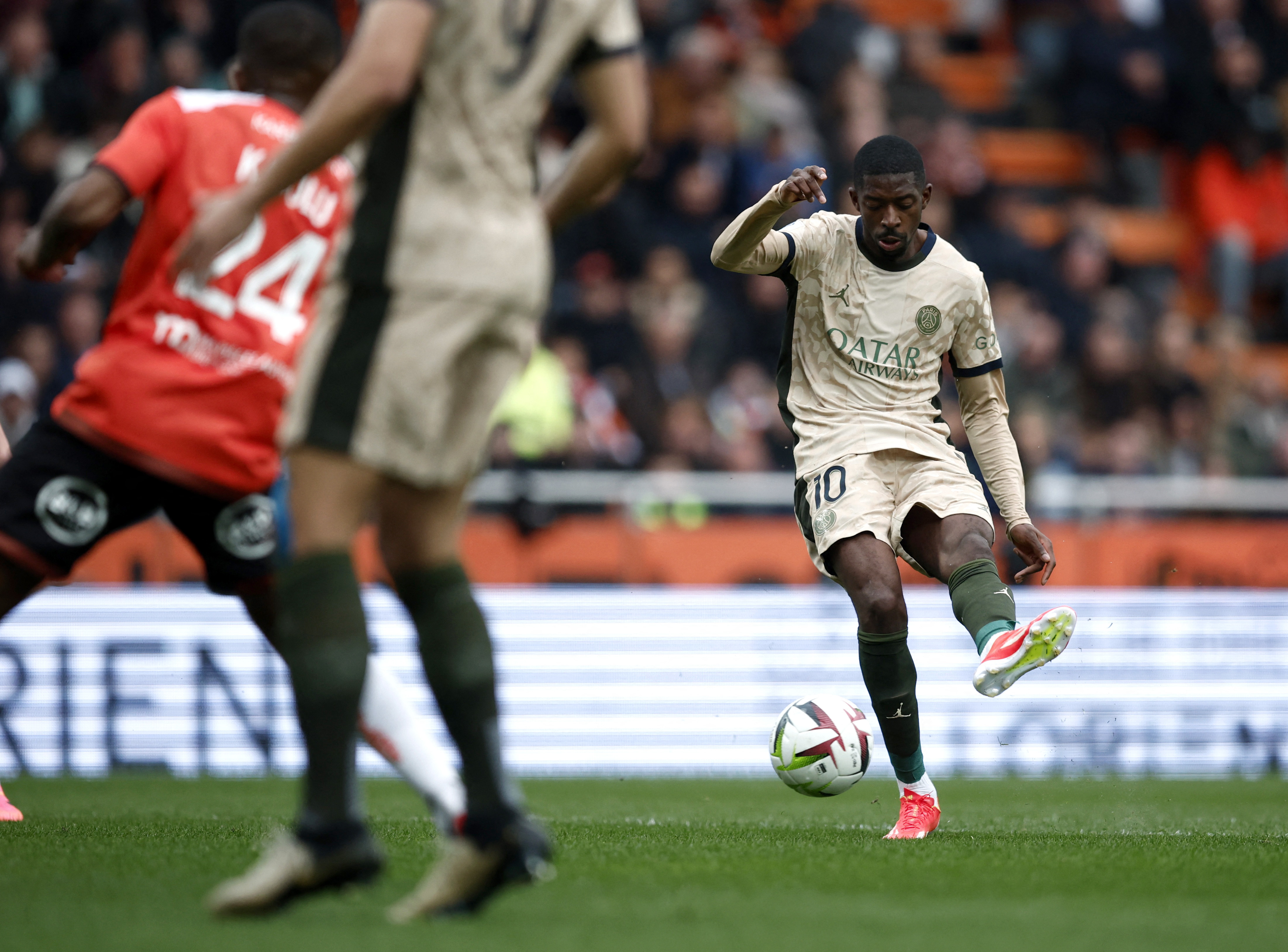 PSG close in on title with 4-1 win at Lorient | Reuters