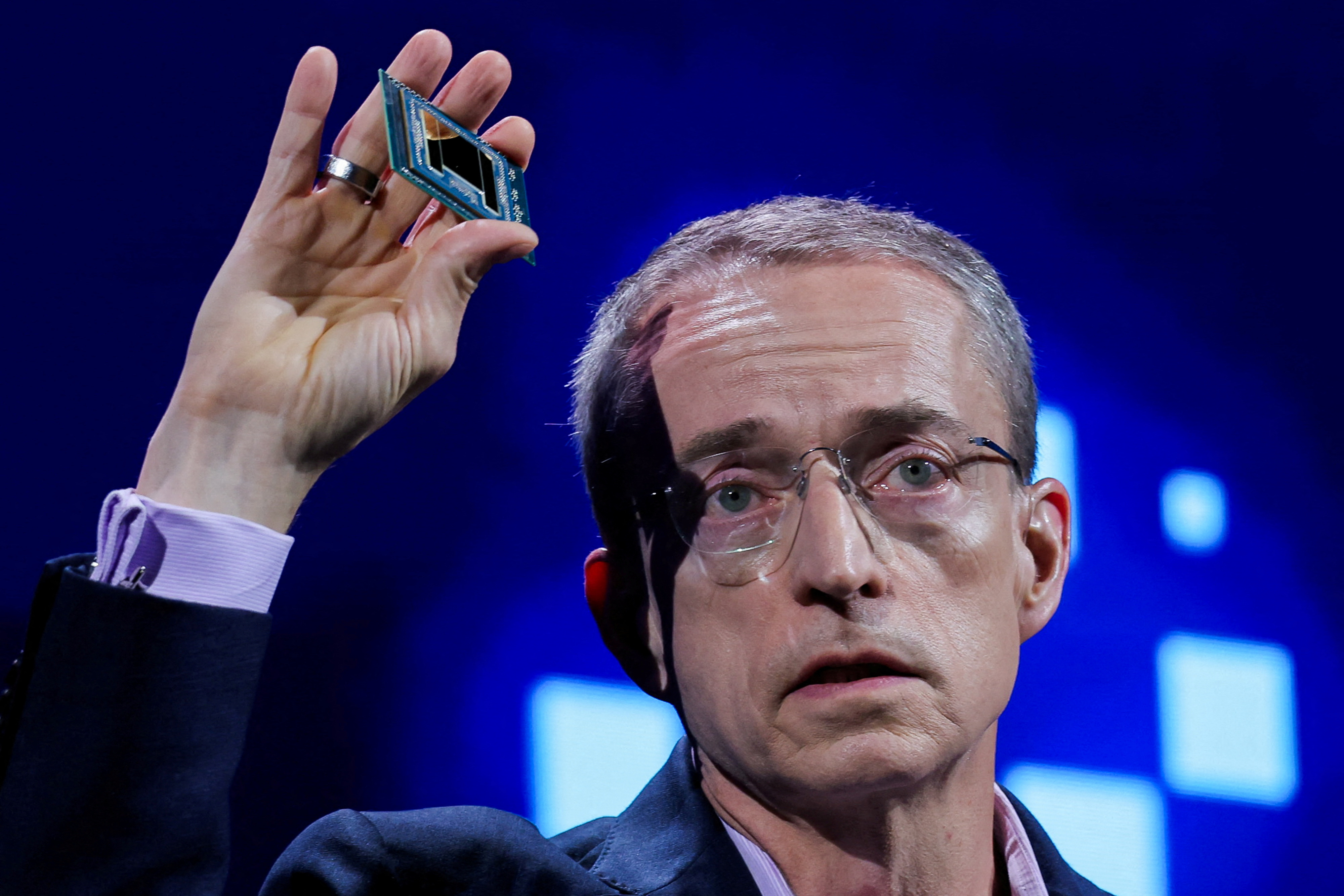 Intel board member quit after differences over chipmaker's revival plan ...
