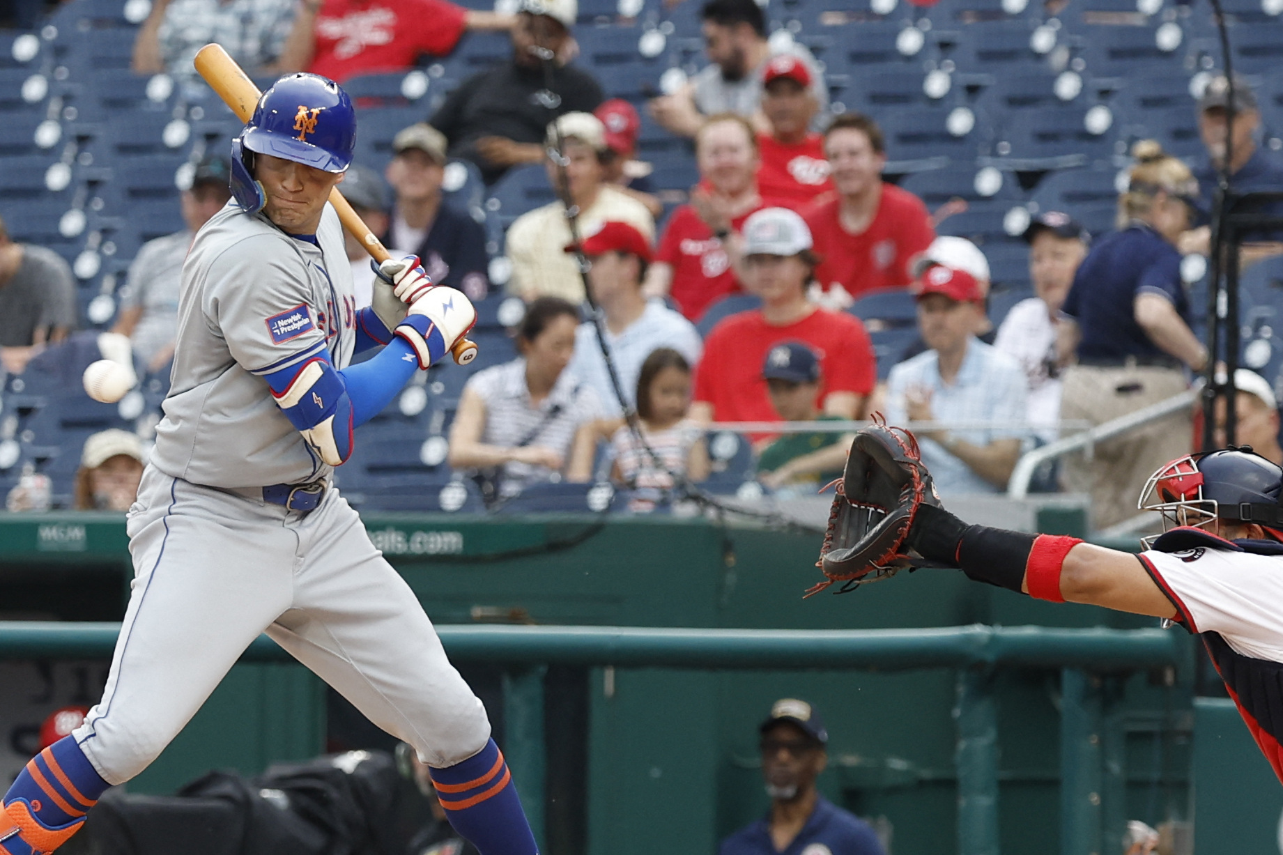 Luis Torrens goes deep twice as Mets rout Nationals | Reuters
