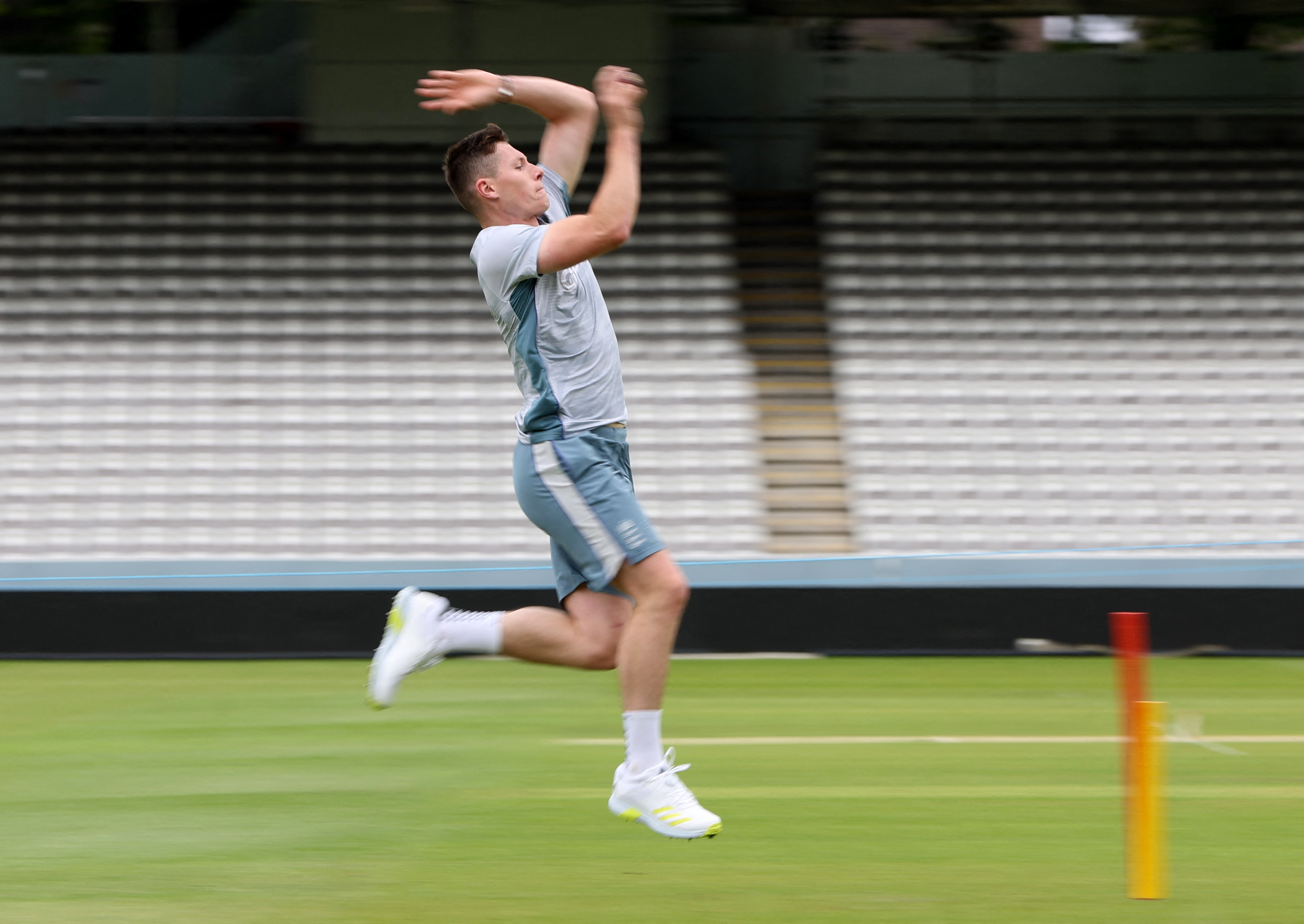 England's Potts to make debut against New Zealand | Reuters