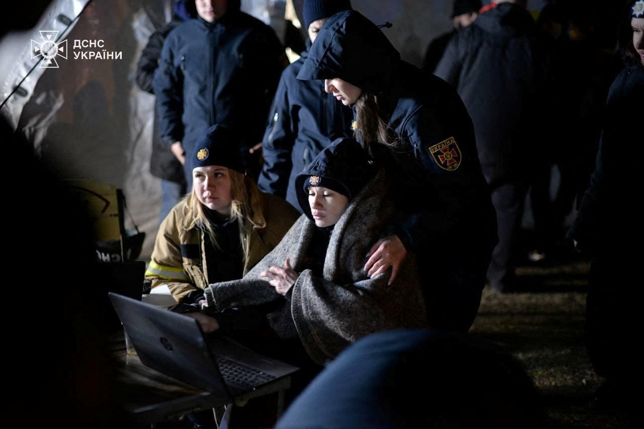 Missile hits apartment buildings in Ukraine's Kryvyi Rih, 3 dead, 38 hurt | Reuters