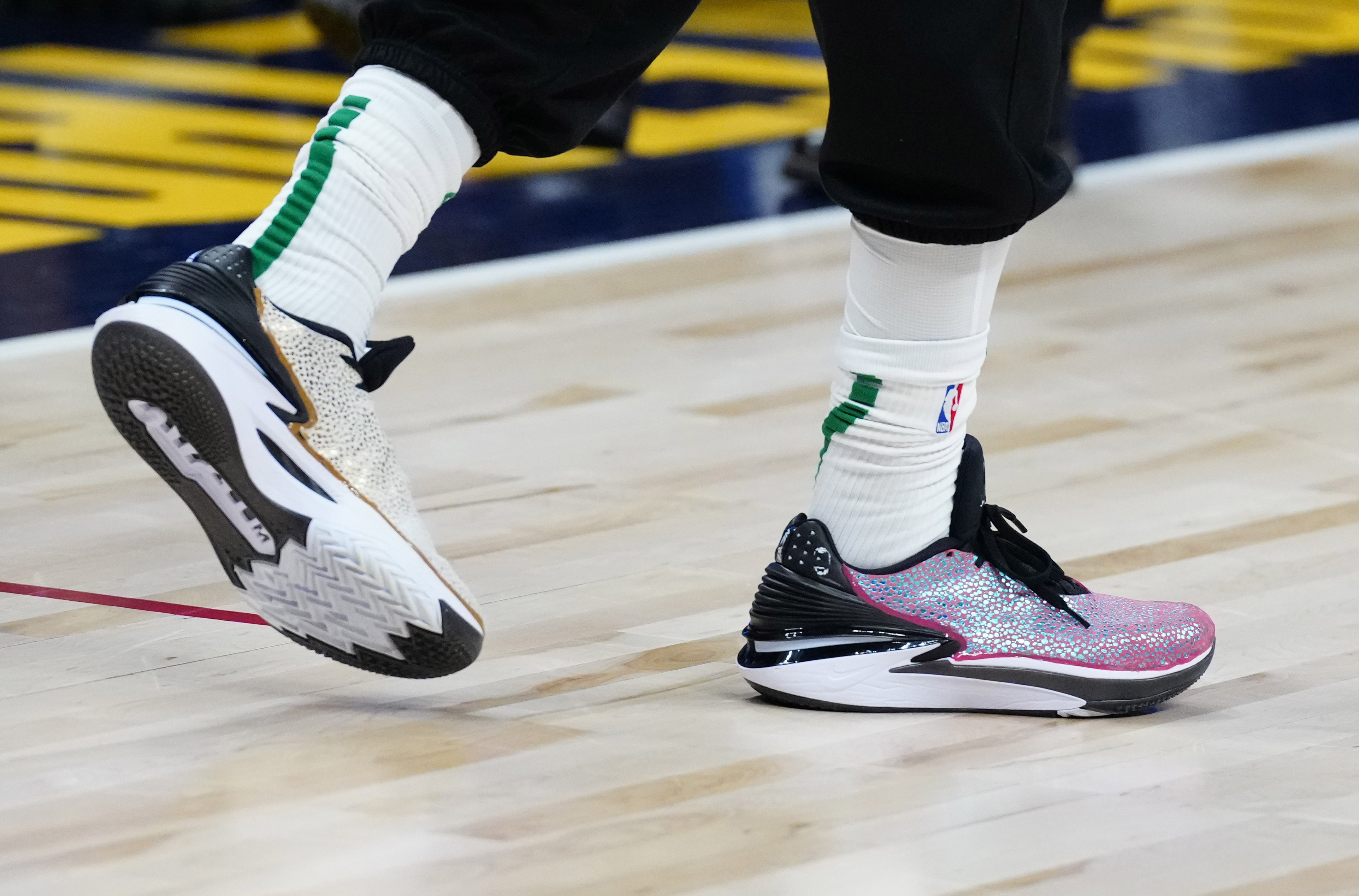 Nikola Jokic helps Nuggets sweep season series vs. Celtics | Reuters