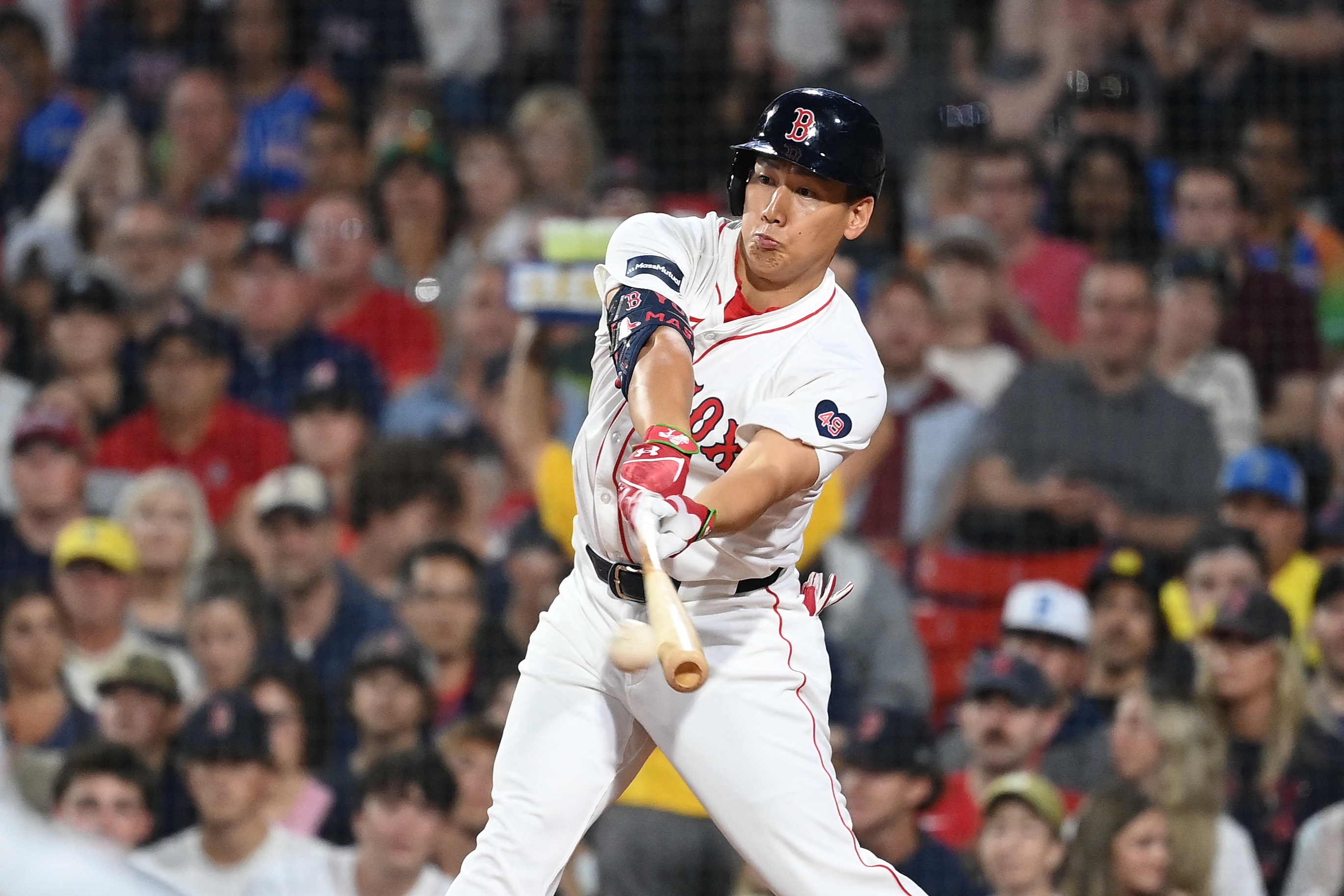 Red Sox use big third inning to speed past Mariners 14-7 | Reuters