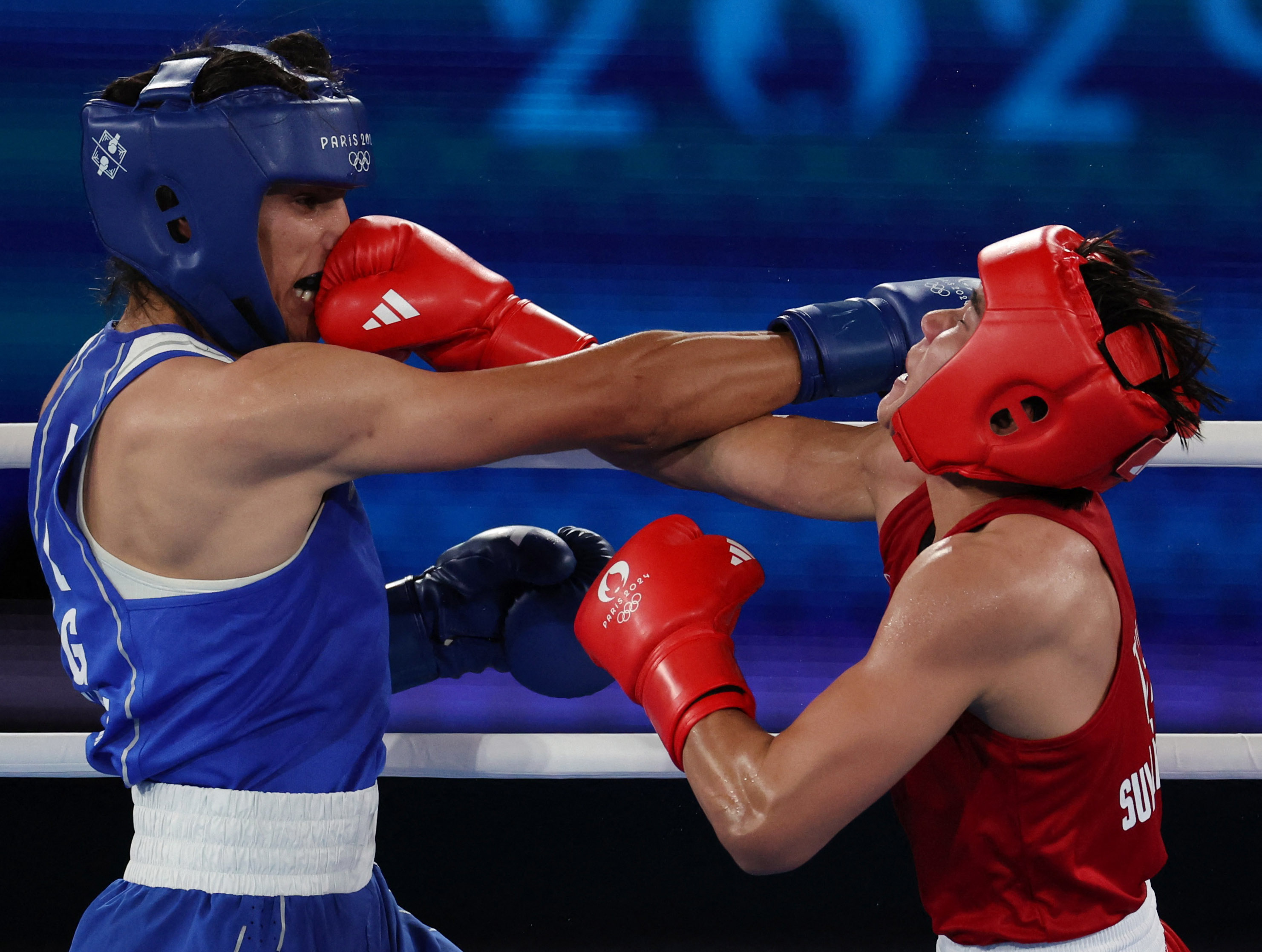 Boxing-Khelif puts gender dispute aside to reach final as fans flock to ...
