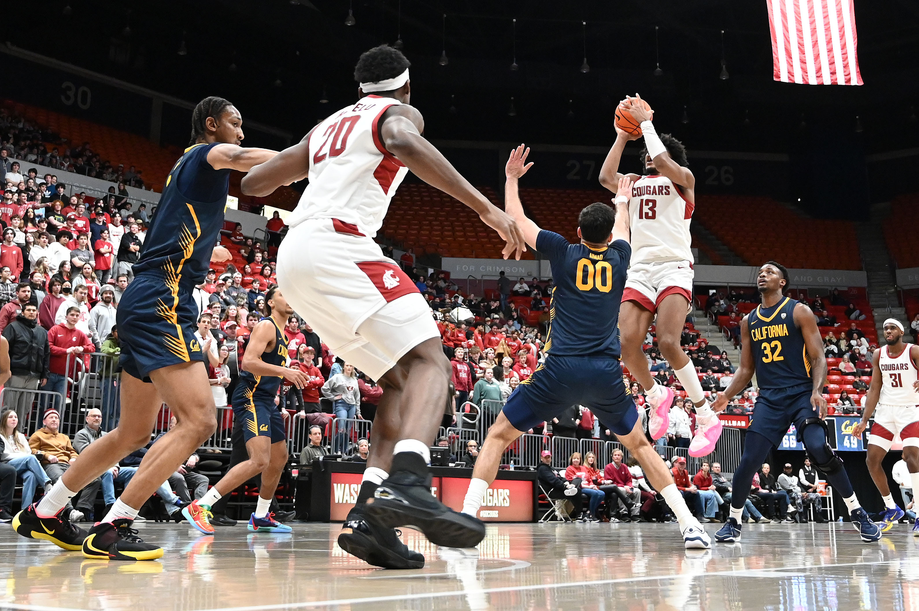 Myles Rice pours in 25 as Wazzu thumps Cal | Reuters