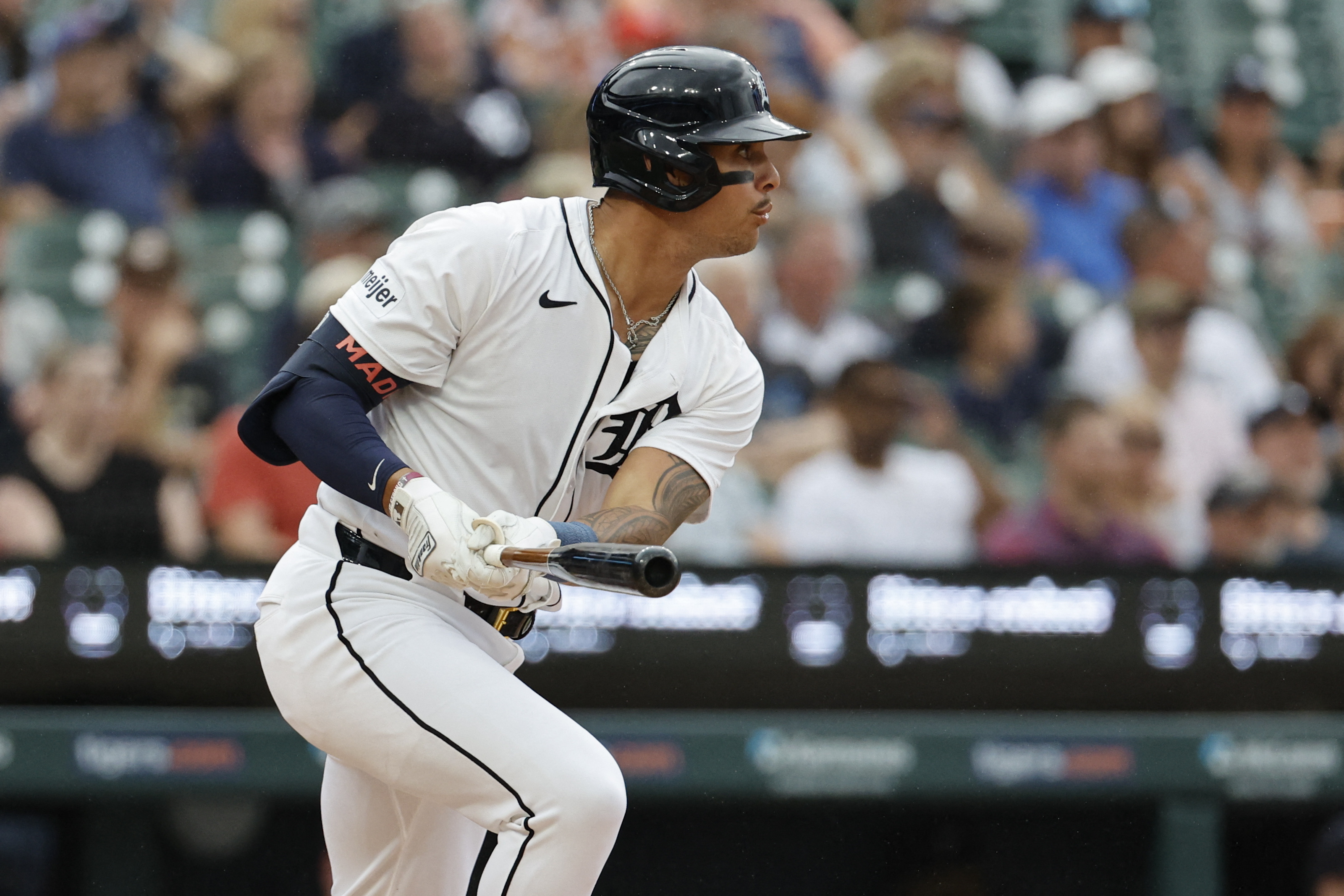 Guardians show power, pitching to shut out Tigers | Reuters