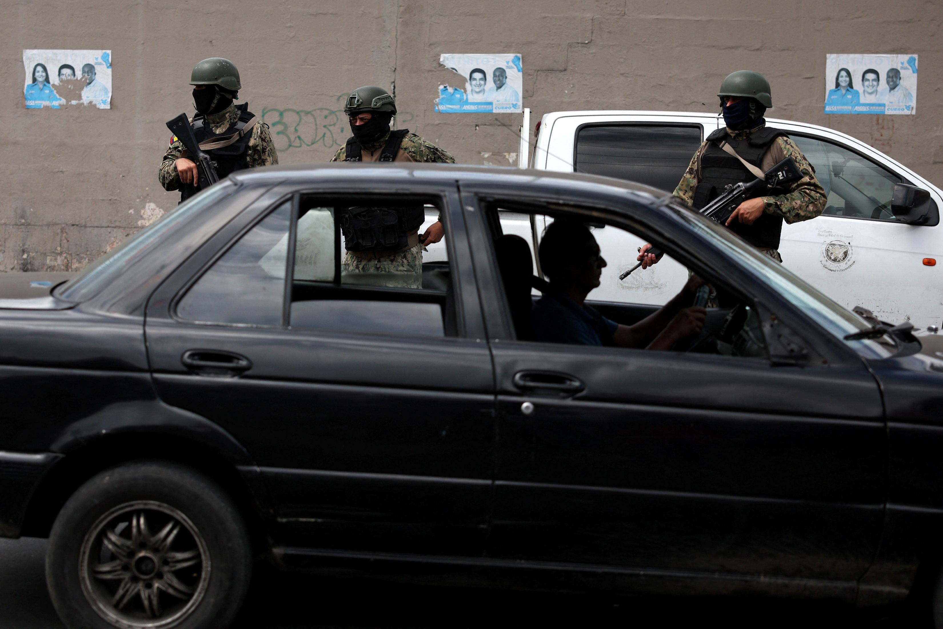 Ecuador battles drug gangs behind surge of violence | Reuters