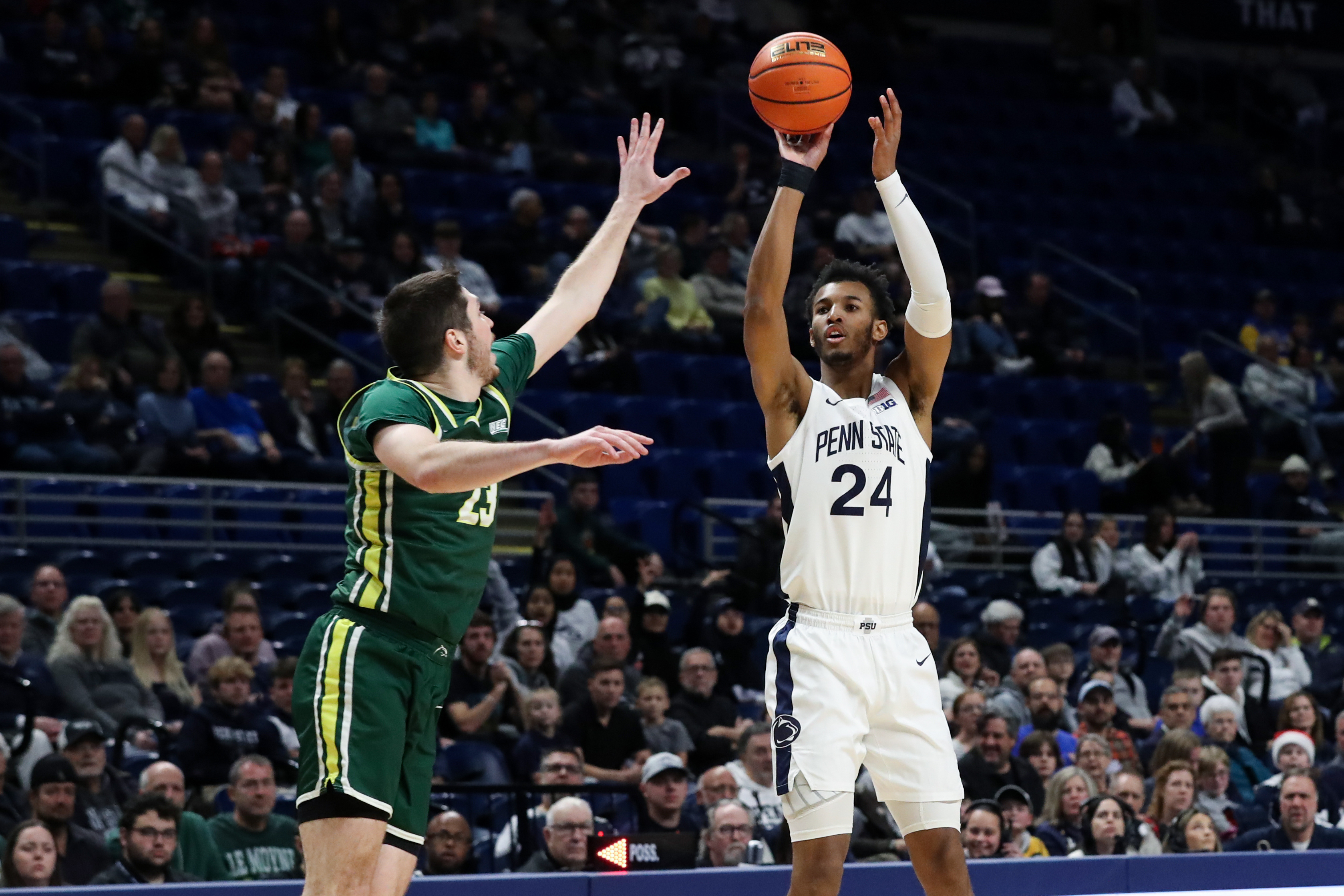 Kanye Clary puts up 20 as Penn State tops Le Moyne | Reuters