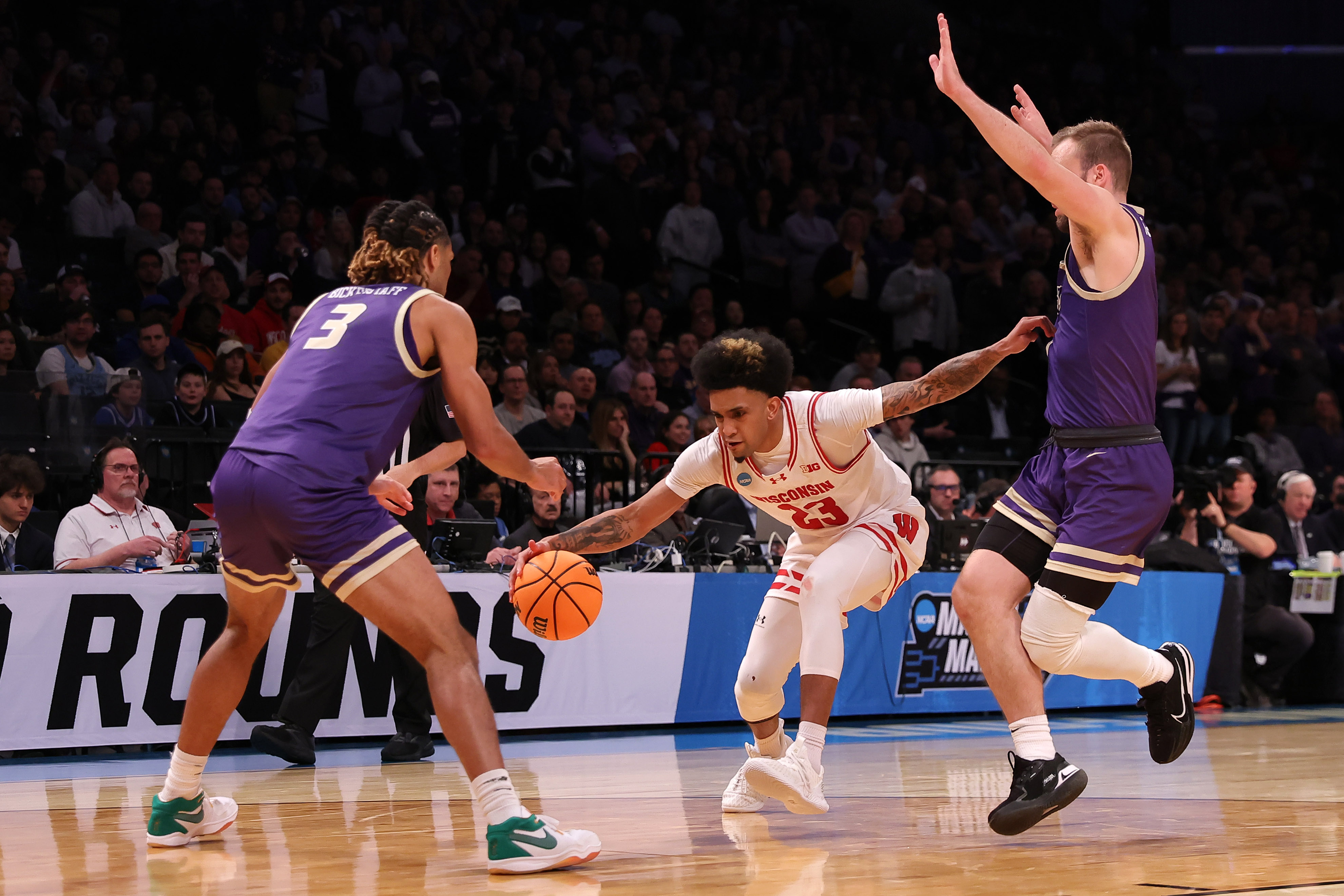 James Madison leads wire to wire in upset of Wisconsin | Reuters