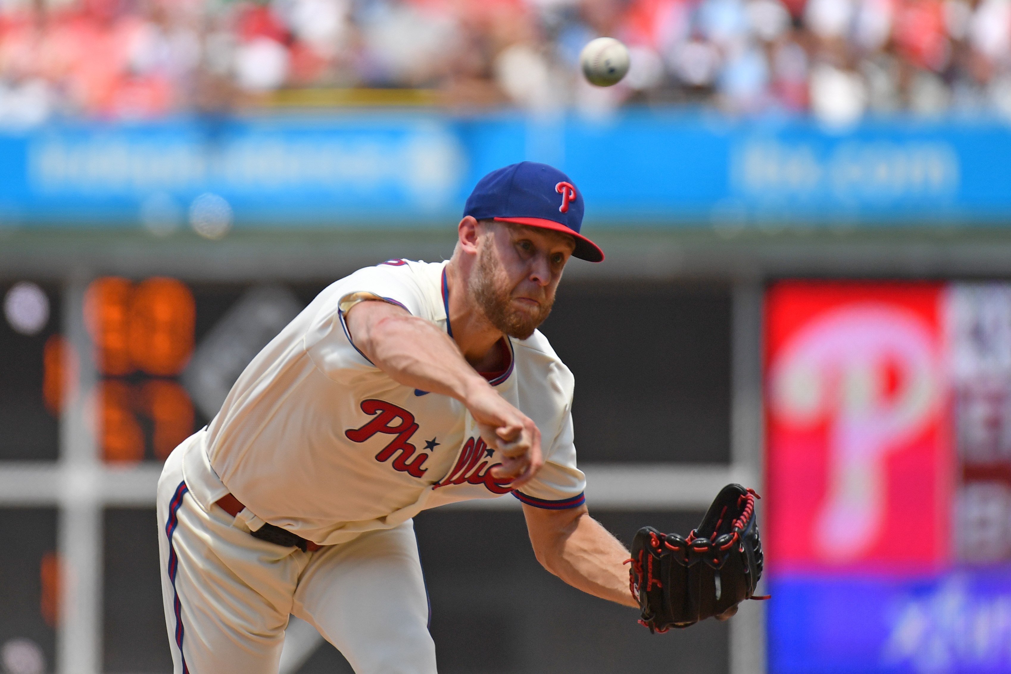 Phillies sweep Cubs, run road win streak to nine | Reuters