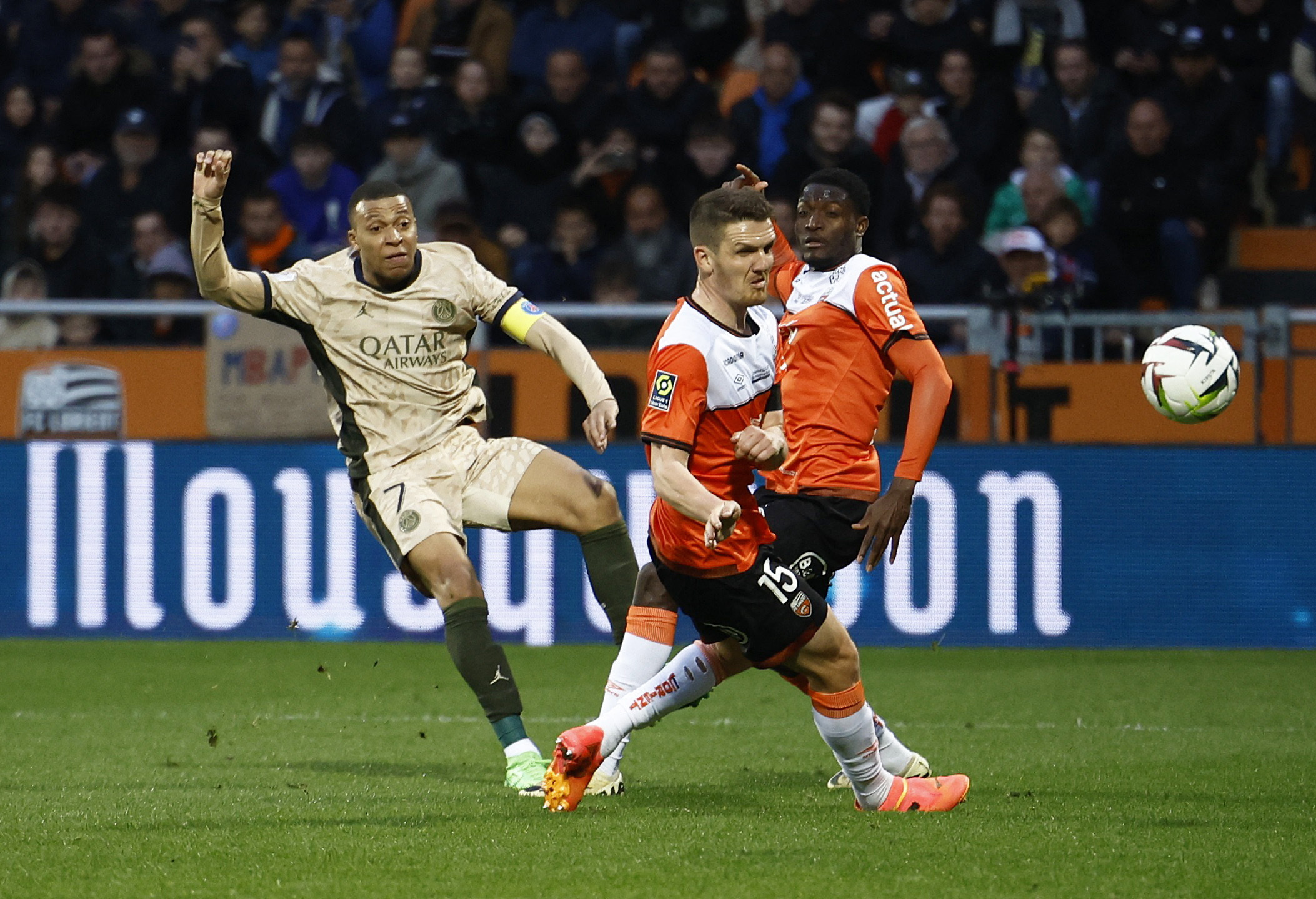 Lorient Psg Enrique Not Relying On Monaco As PSG Bid To Secure Ligue 1