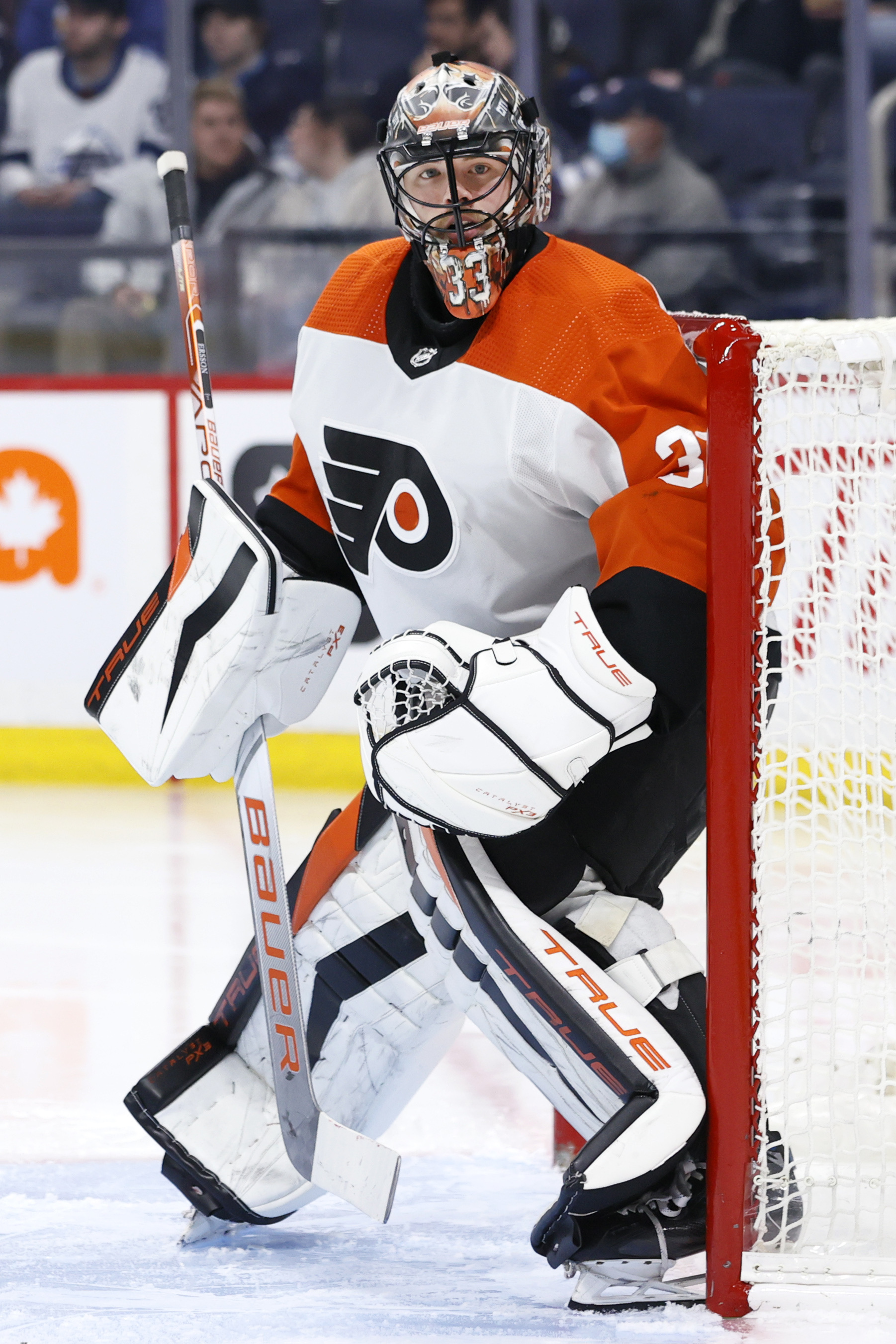 Flyers end Jets' franchise-record 8-game win streak | Reuters