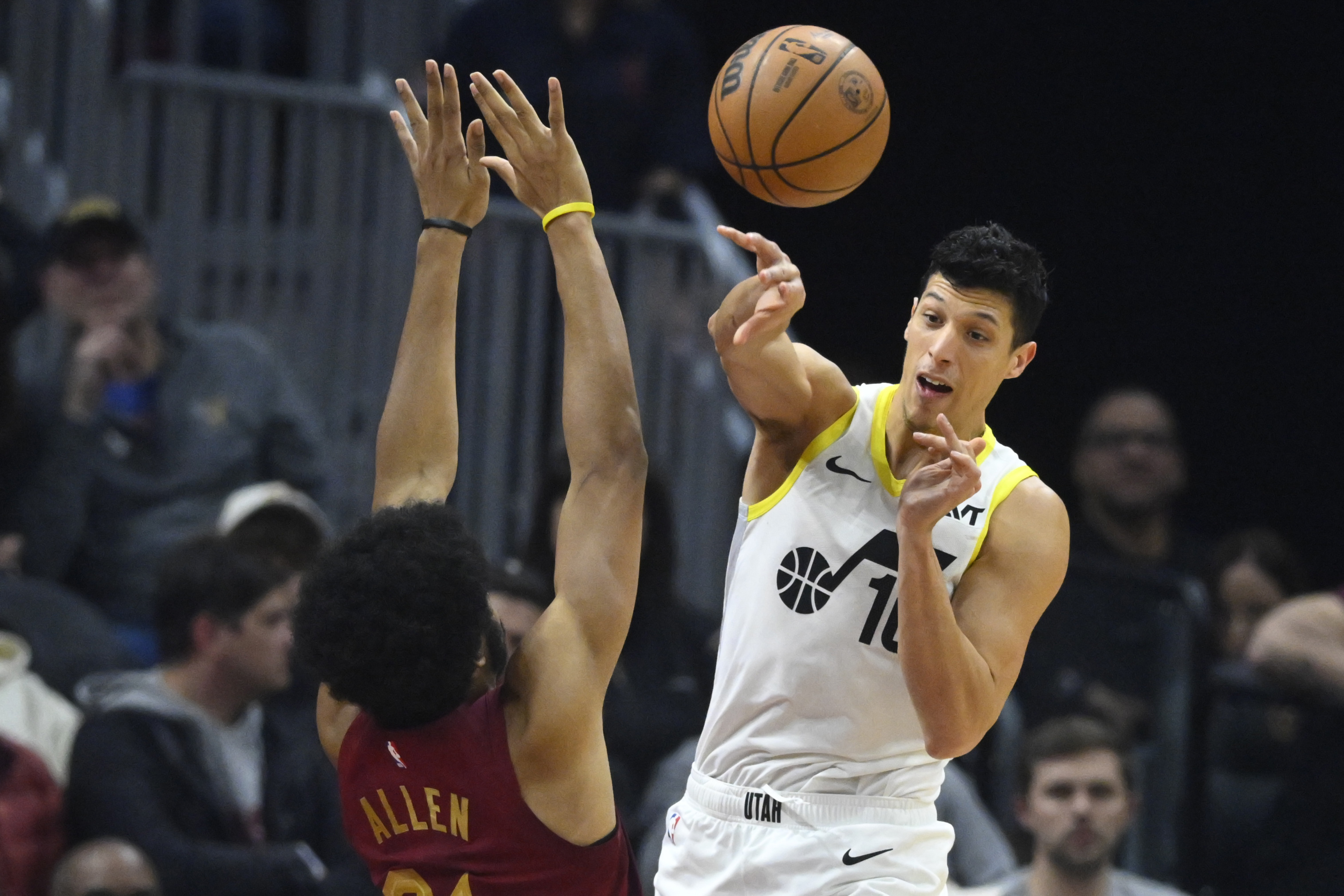 Sam Merrill's career night lifts Cavaliers past Jazz | Reuters