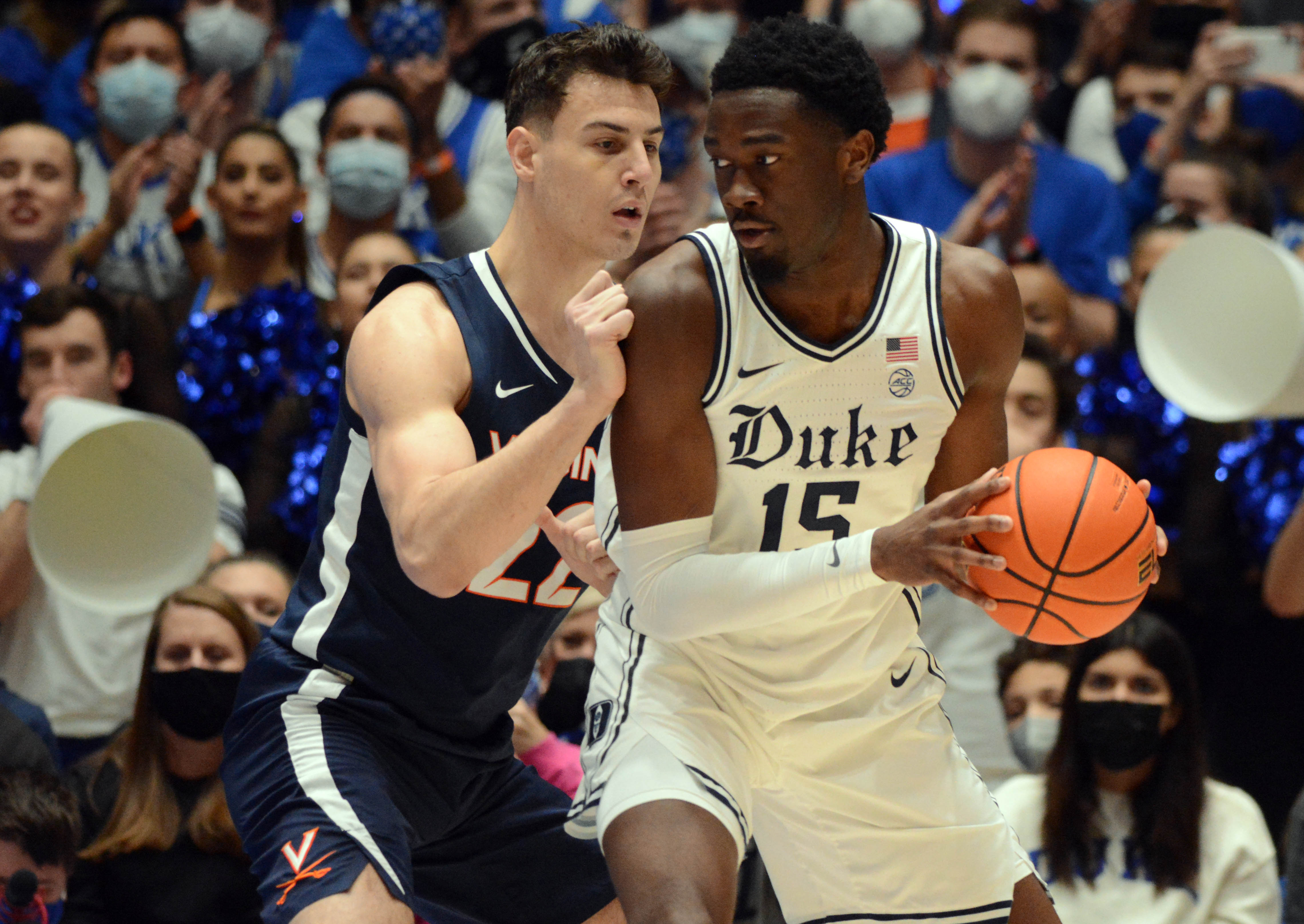 Top 25 roundup: Virginia stuns No. 7 Duke in closing seconds | Reuters