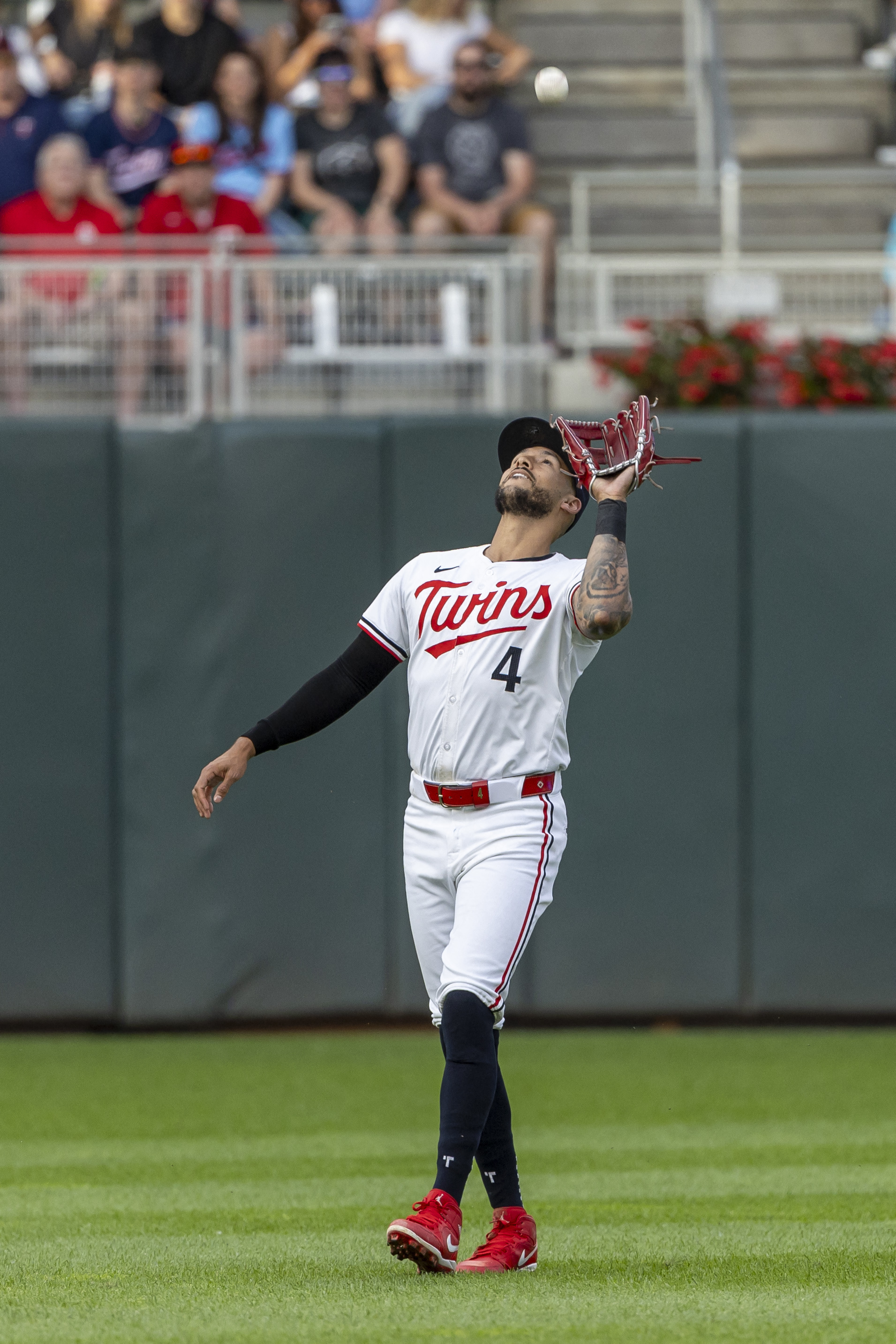 Rays top Twins thanks to throwing error in 10th | Reuters