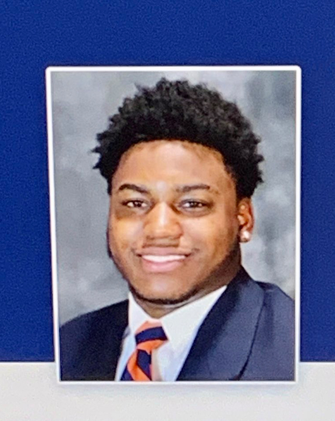 Three members of University of Virginia football team slain in shooting ...