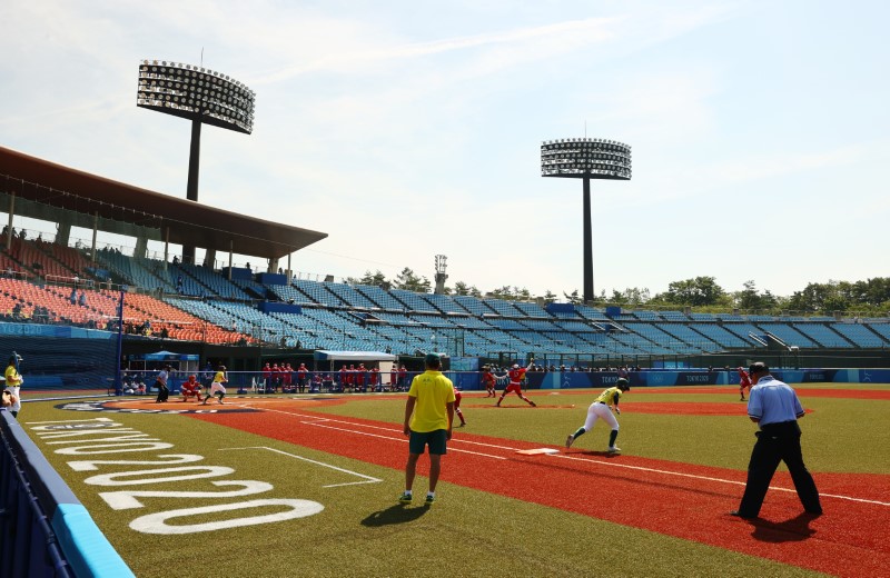 Olympics Softball-Japan, rivals dominate their openers as Games action ...