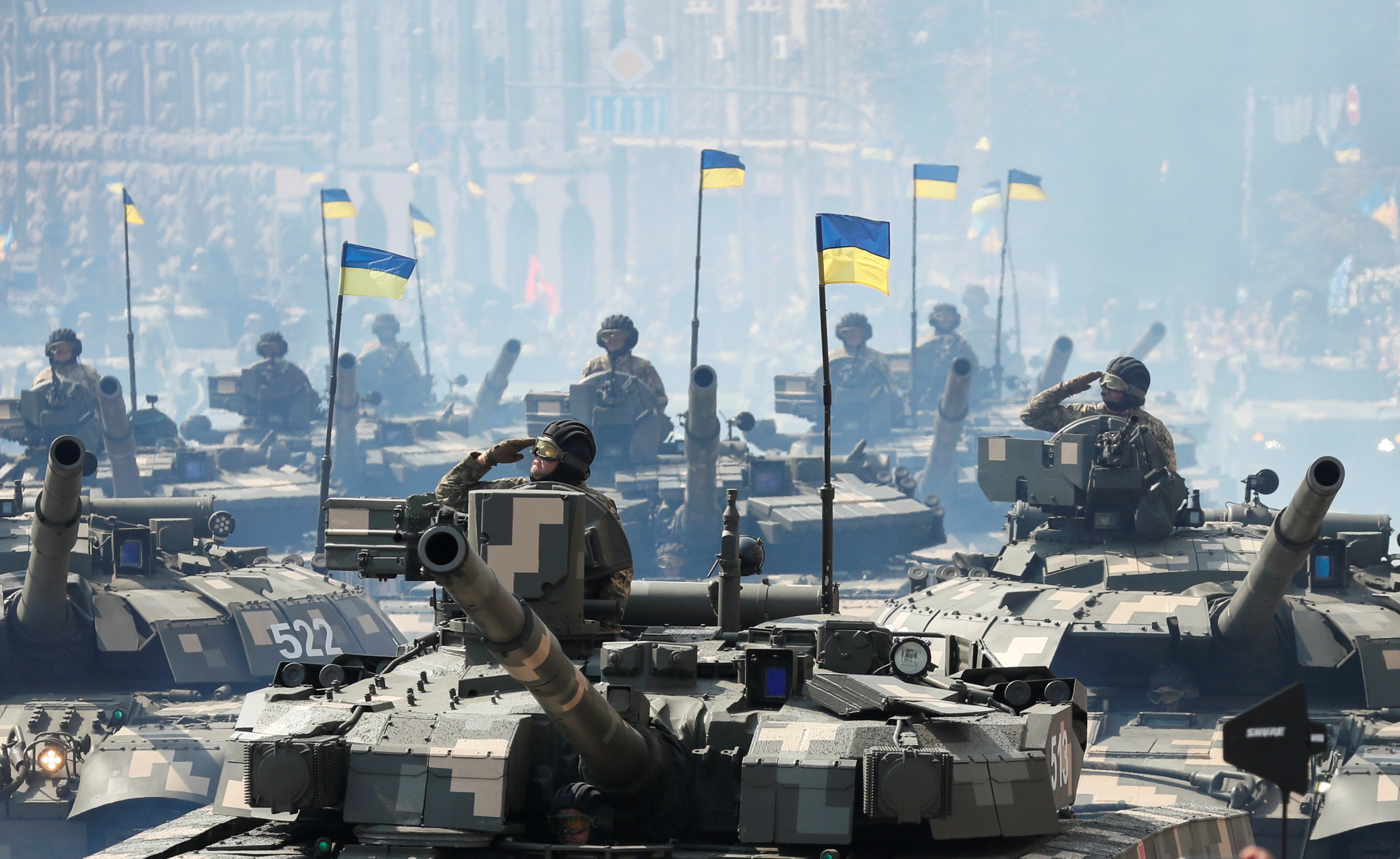 Ukraine marks Independence Day vowing to reclaim annexed territory ...