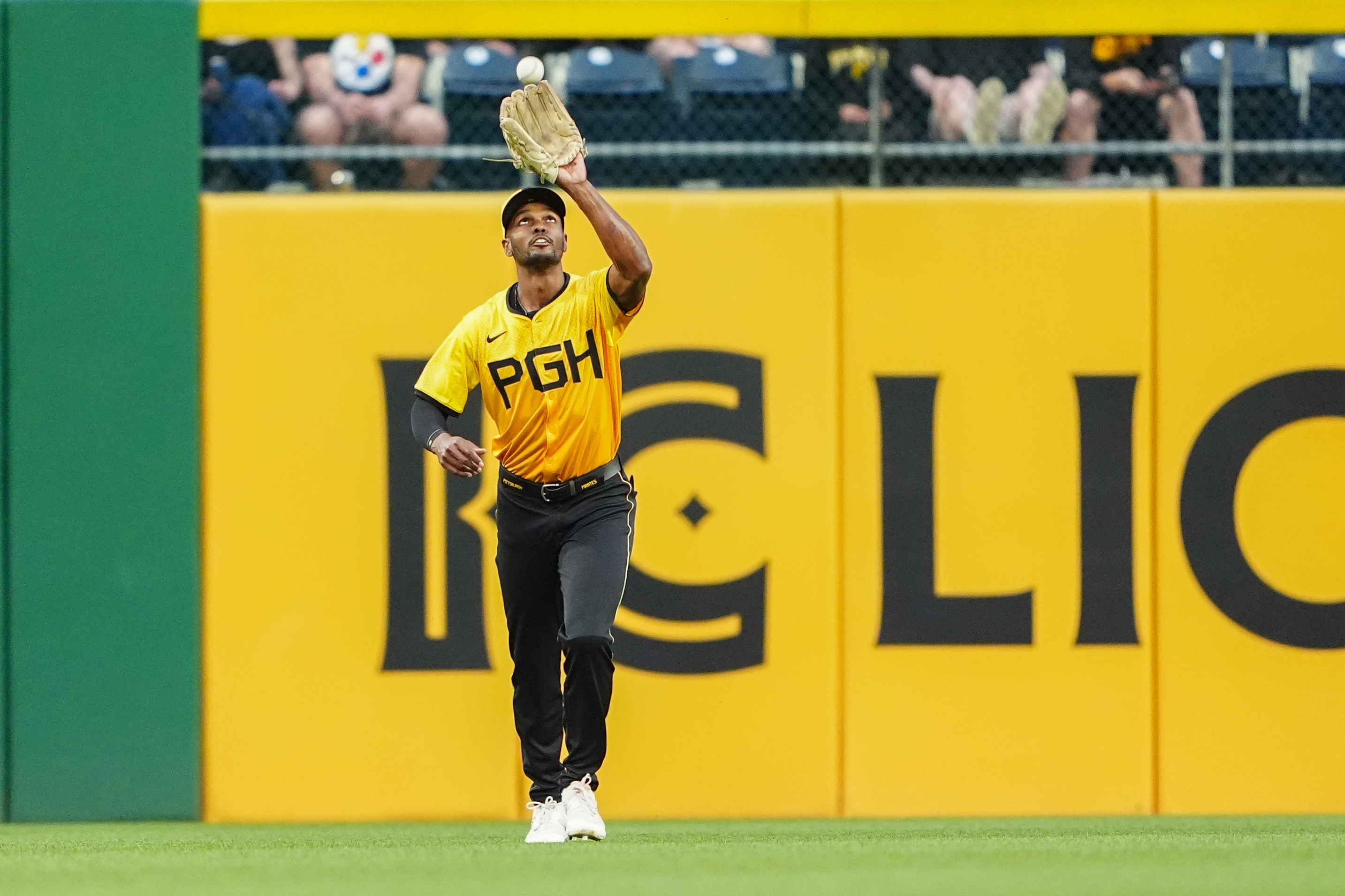 Cal Quantrill sharp as Rockies halt skid, edge Pirates | Reuters