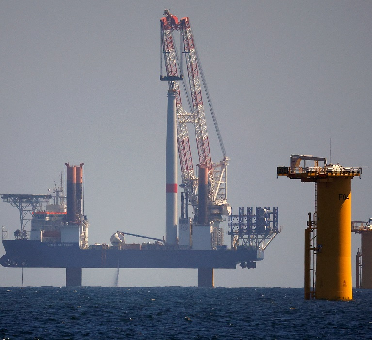 US needs vessels, faster permits to hit offshore wind targets | Reuters