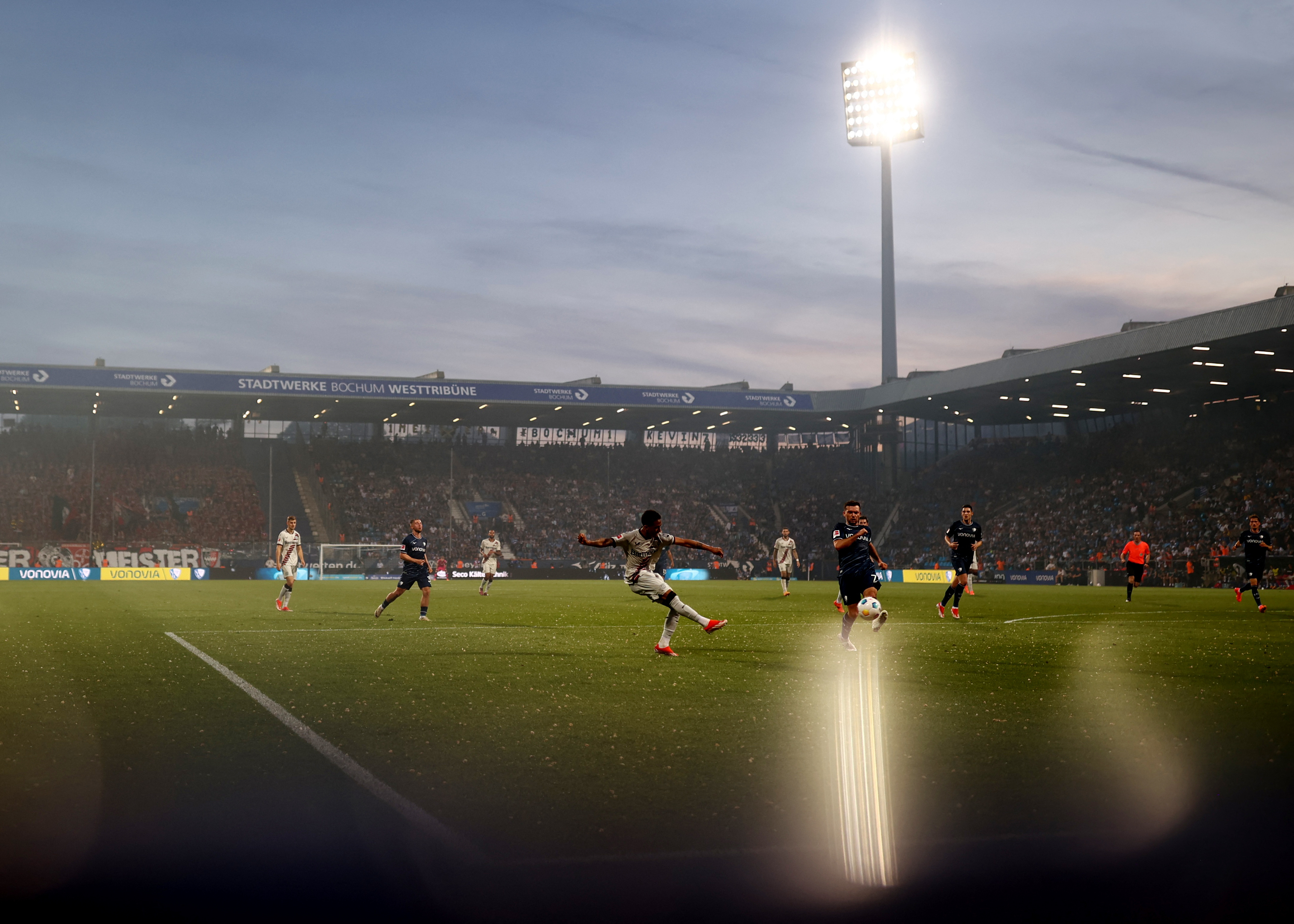 Leverkusen crush 10-man Bochum to stretch unbeaten run to 50 matches ...