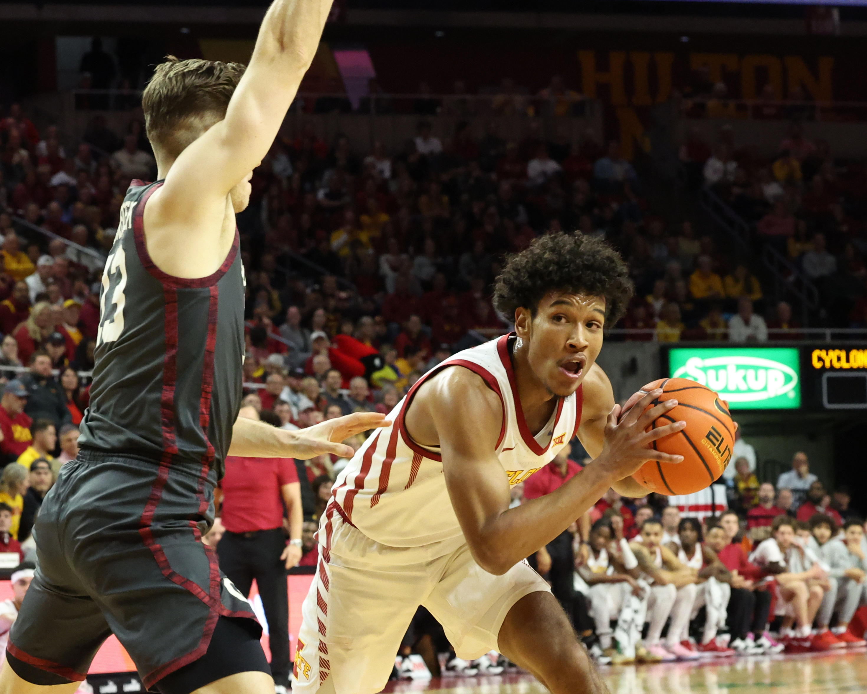 Demarion Watson's career night lifts No. 8 Iowa St. over Oklahoma | Reuters