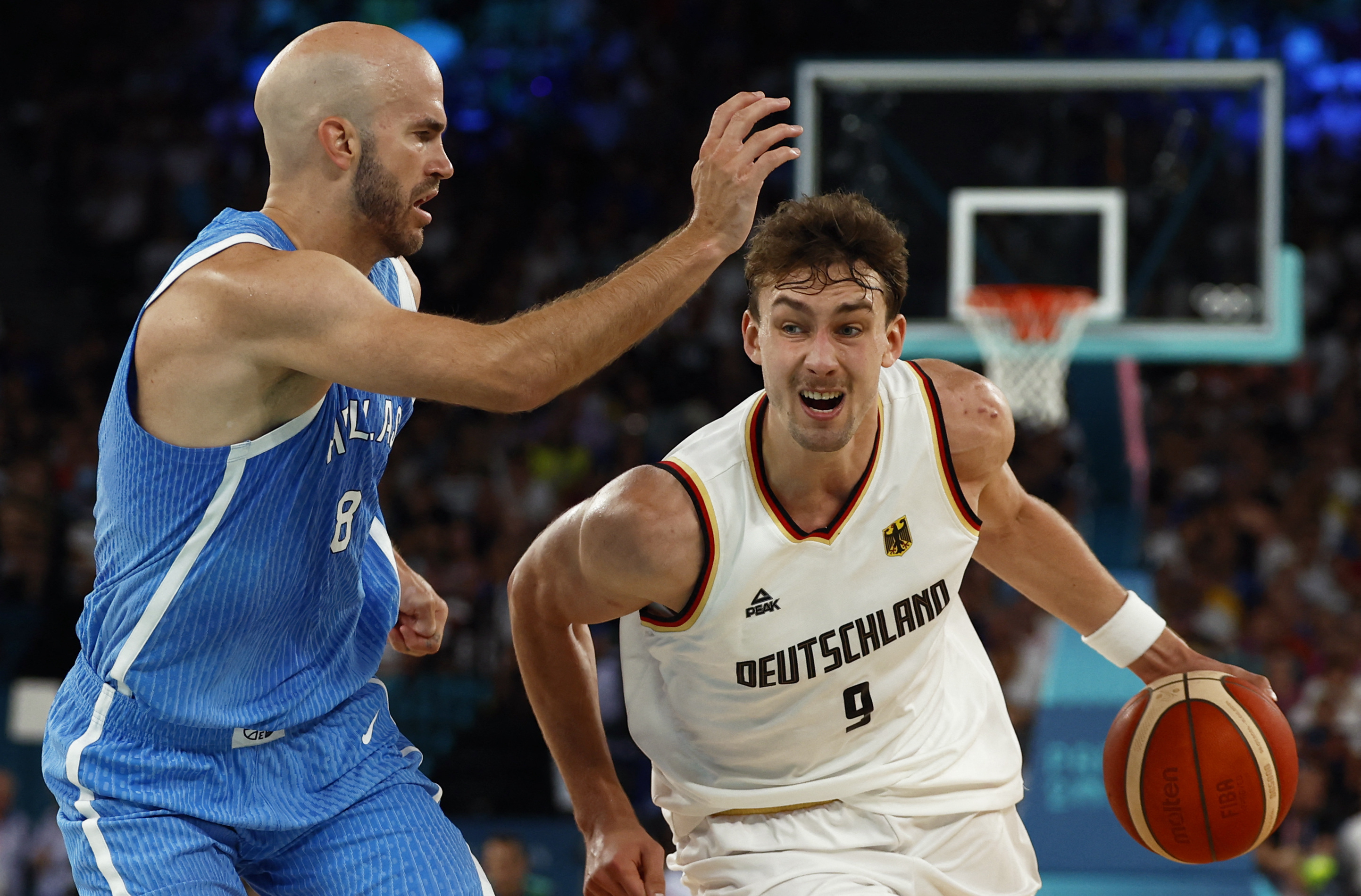 Basketball-Germany beat Greece to be first through to basketball semi ...