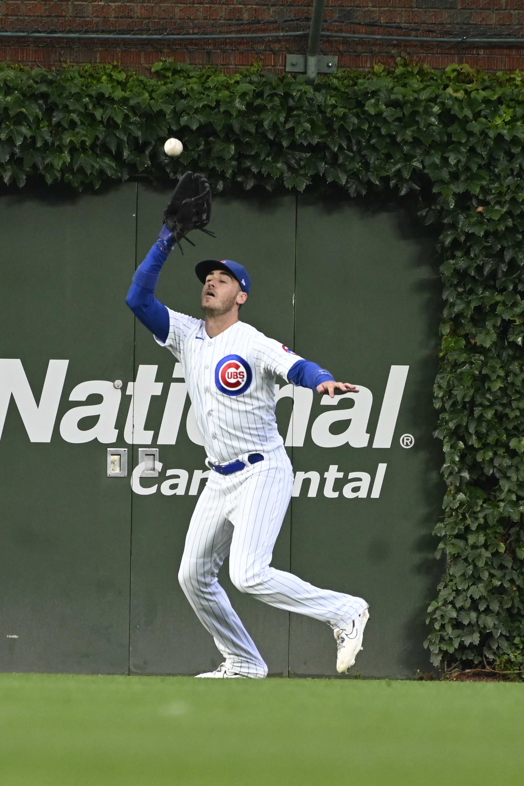Guardians overcome Cubs' 9th-inning rally, win in 10 | Reuters