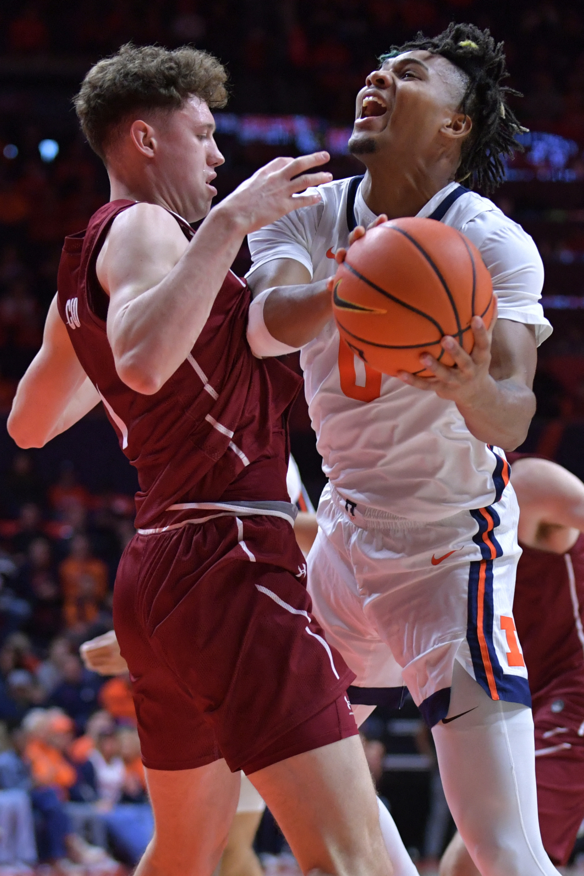 Coleman Hawkins, No. 16 Illinois take care of Colgate | Reuters