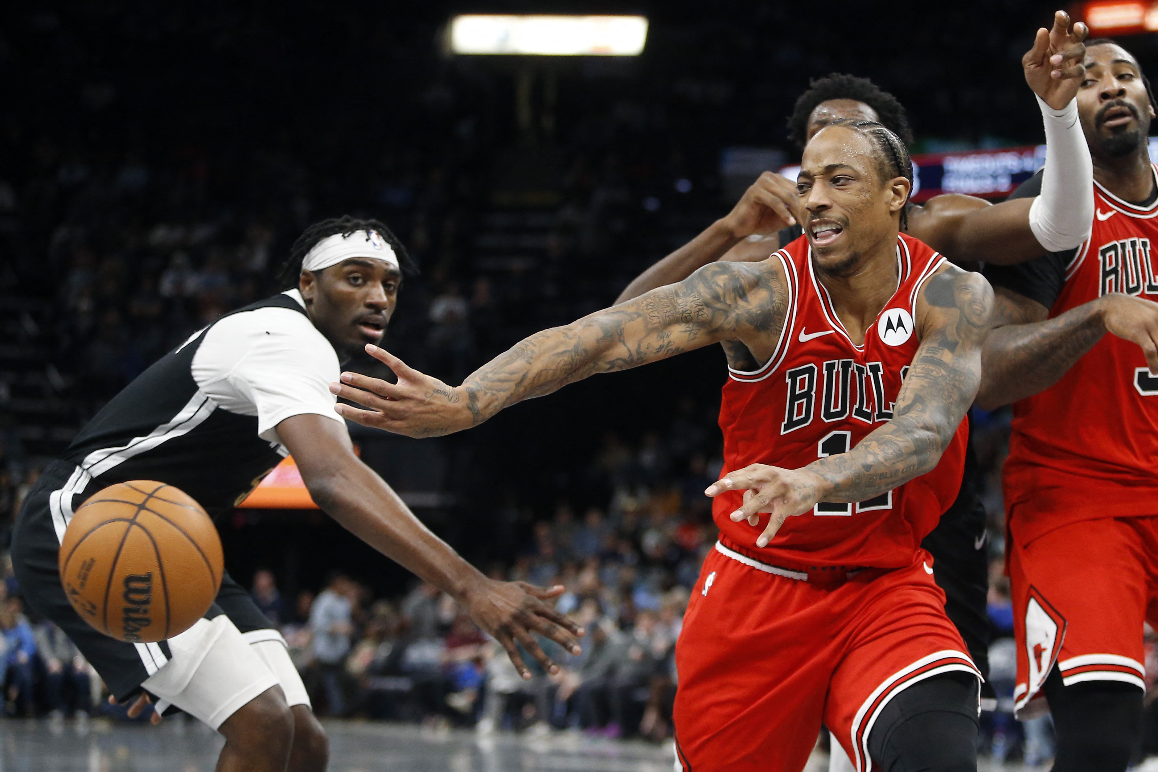 Bulls hand Grizzlies 7th straight loss | Reuters