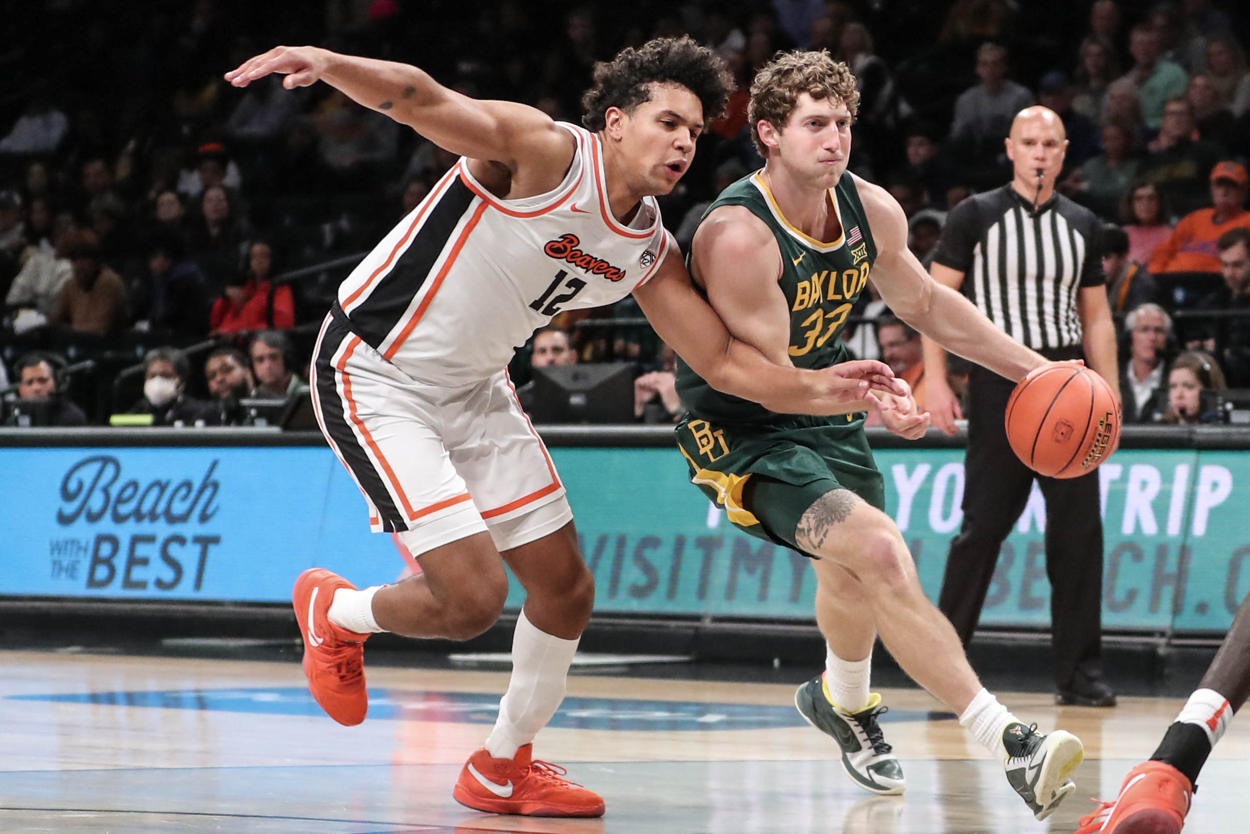 Freshmen lead No. 13 Baylor over Oregon St. in NIT Season Tip-Off | Reuters