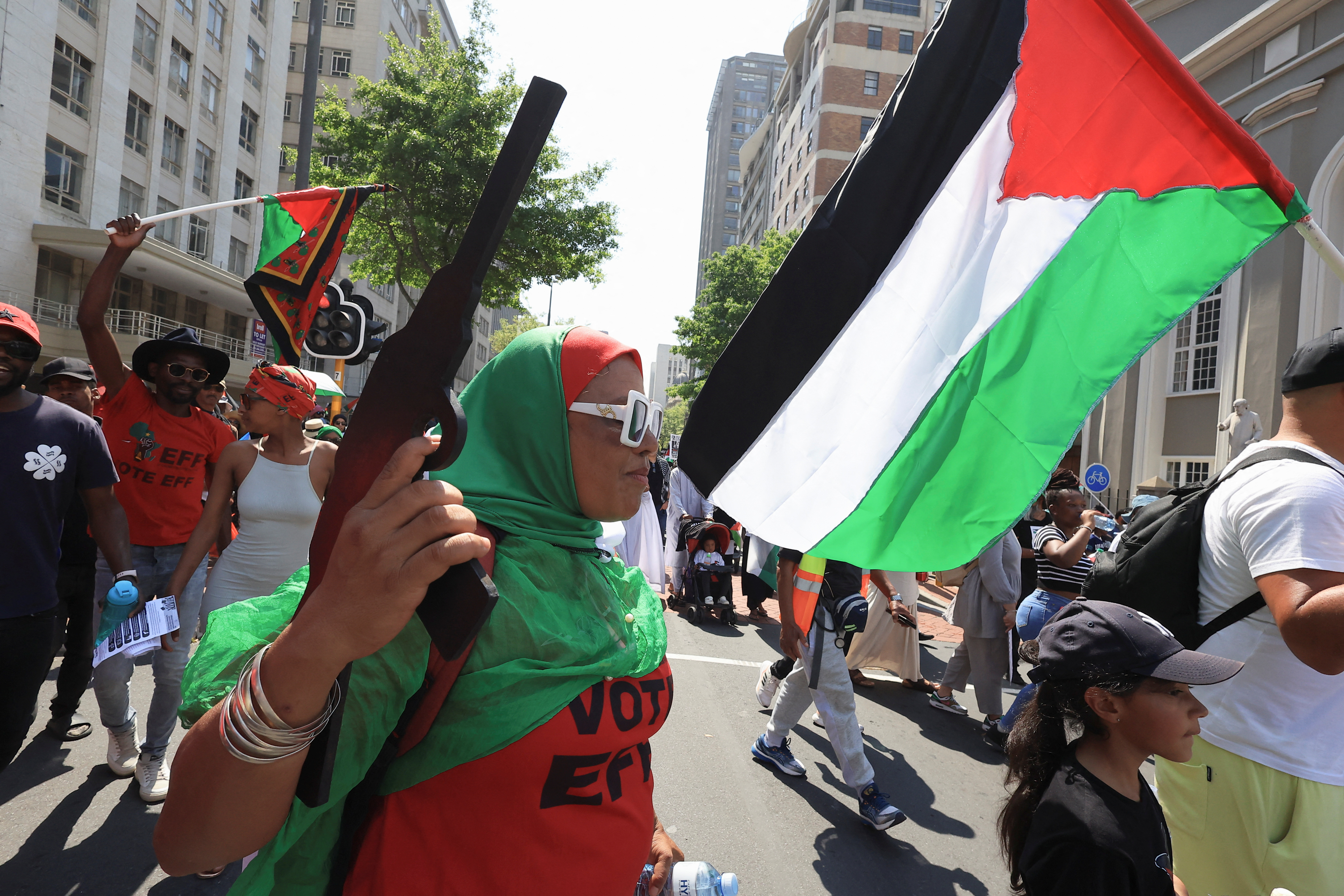 Thousands around the world protest Middle East war as Oct 7 anniversary ...