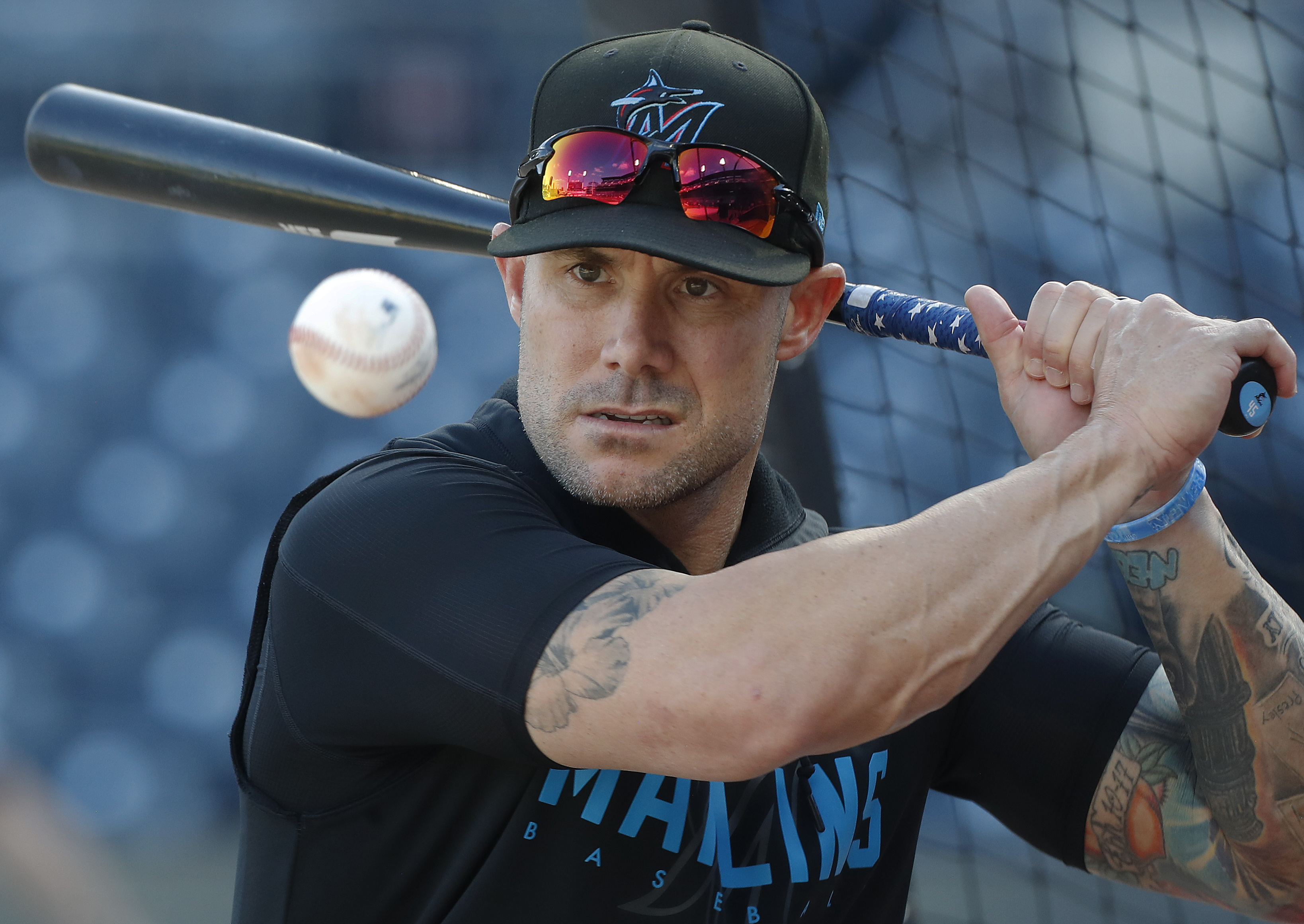 Swimming-Italy's Ceccon wins men's 100 metres backstroke gold | Reuters