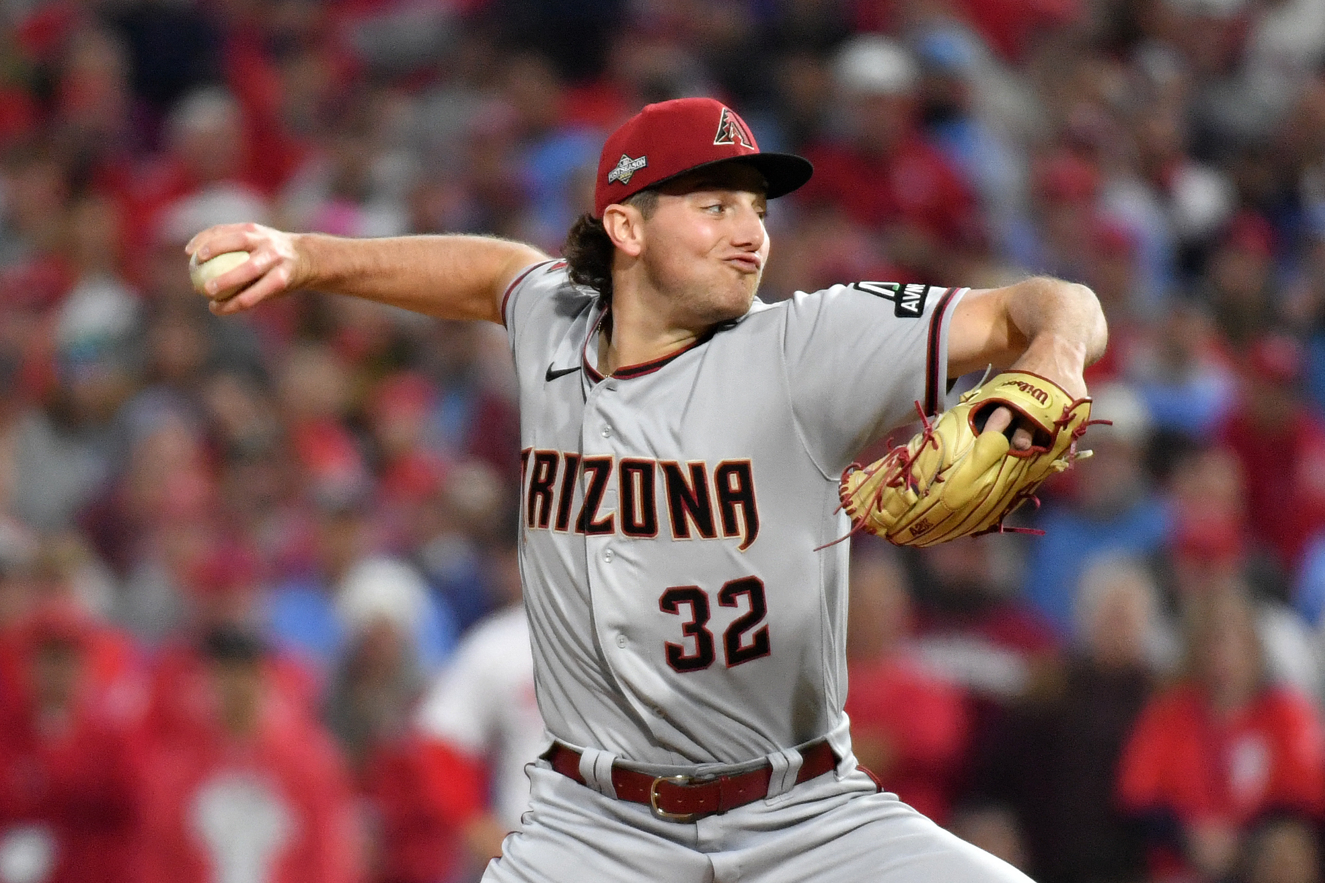 D-backs cap NLCS comeback, stun Phillies in Game 7 | Reuters