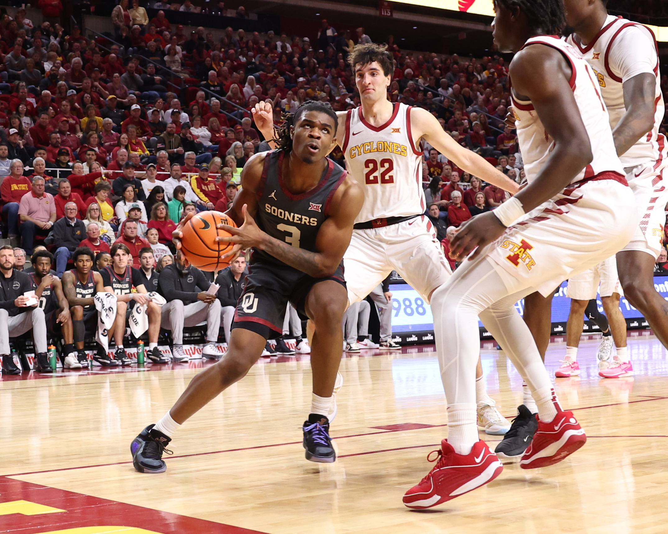 Demarion Watson's career night lifts No. 8 Iowa St. over Oklahoma | Reuters