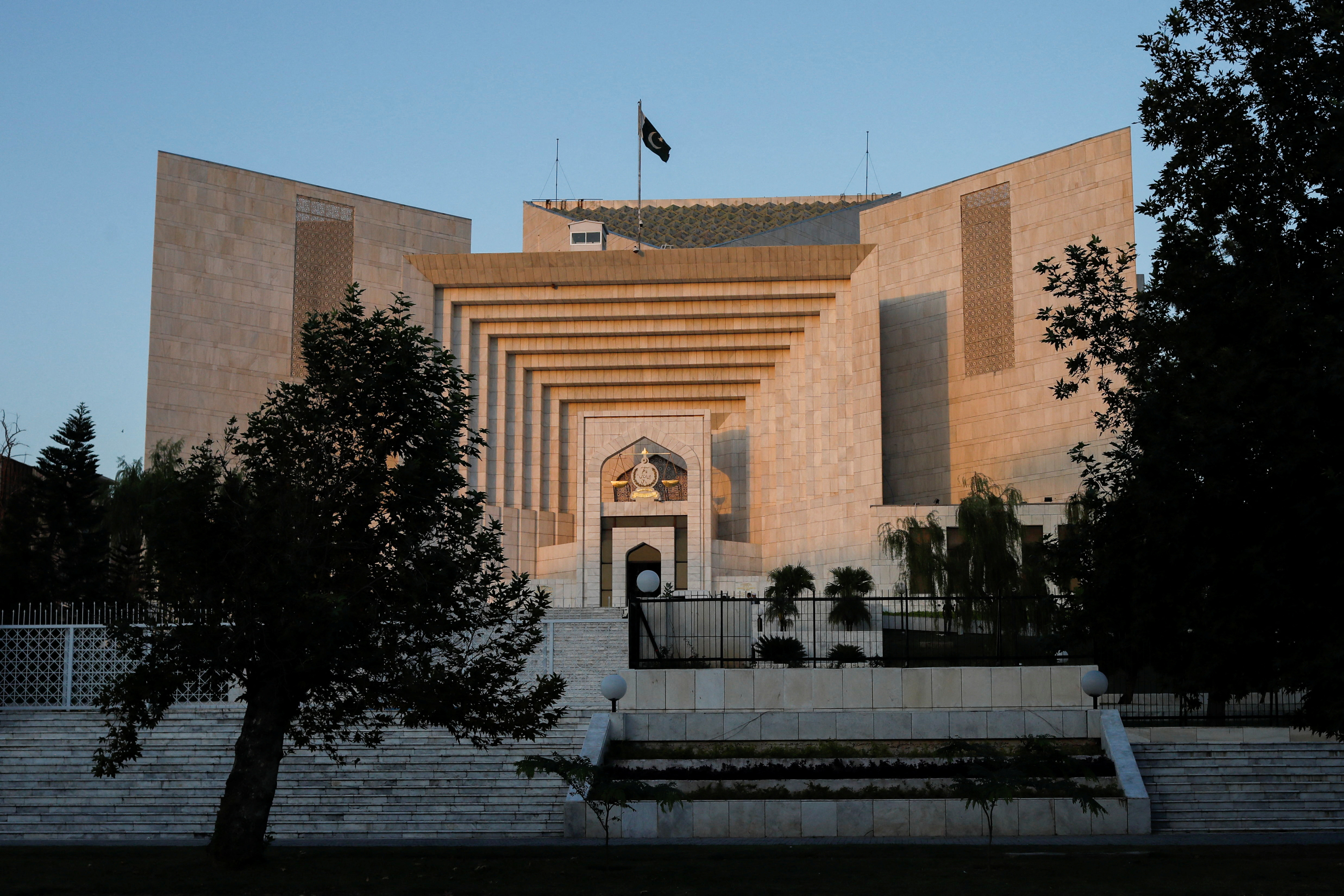 Pakistan court ruling allows ex-PM Sharif to run for fourth time | Reuters