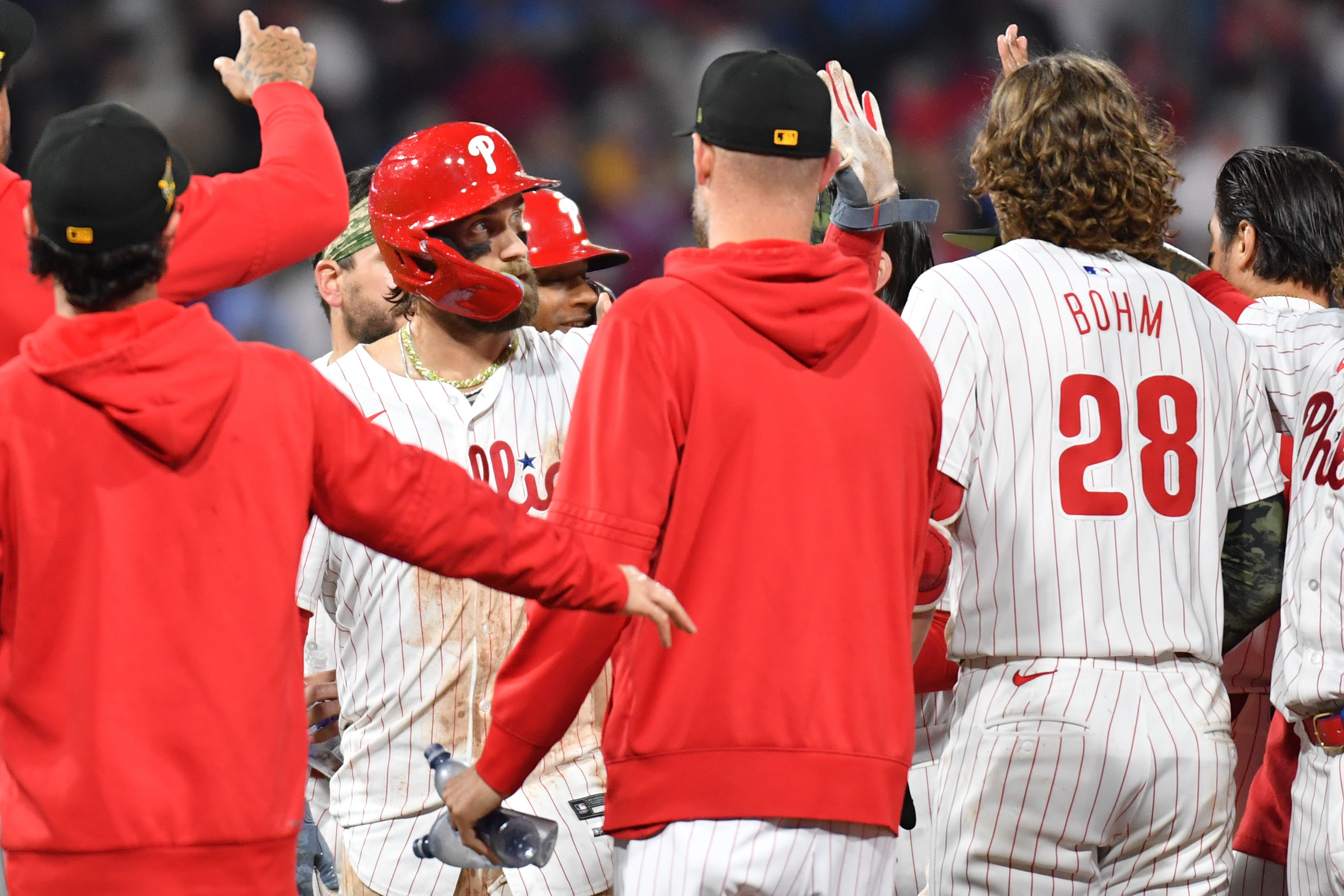 Phils edge Nationals in 10th thanks to sacrifice fly | Reuters