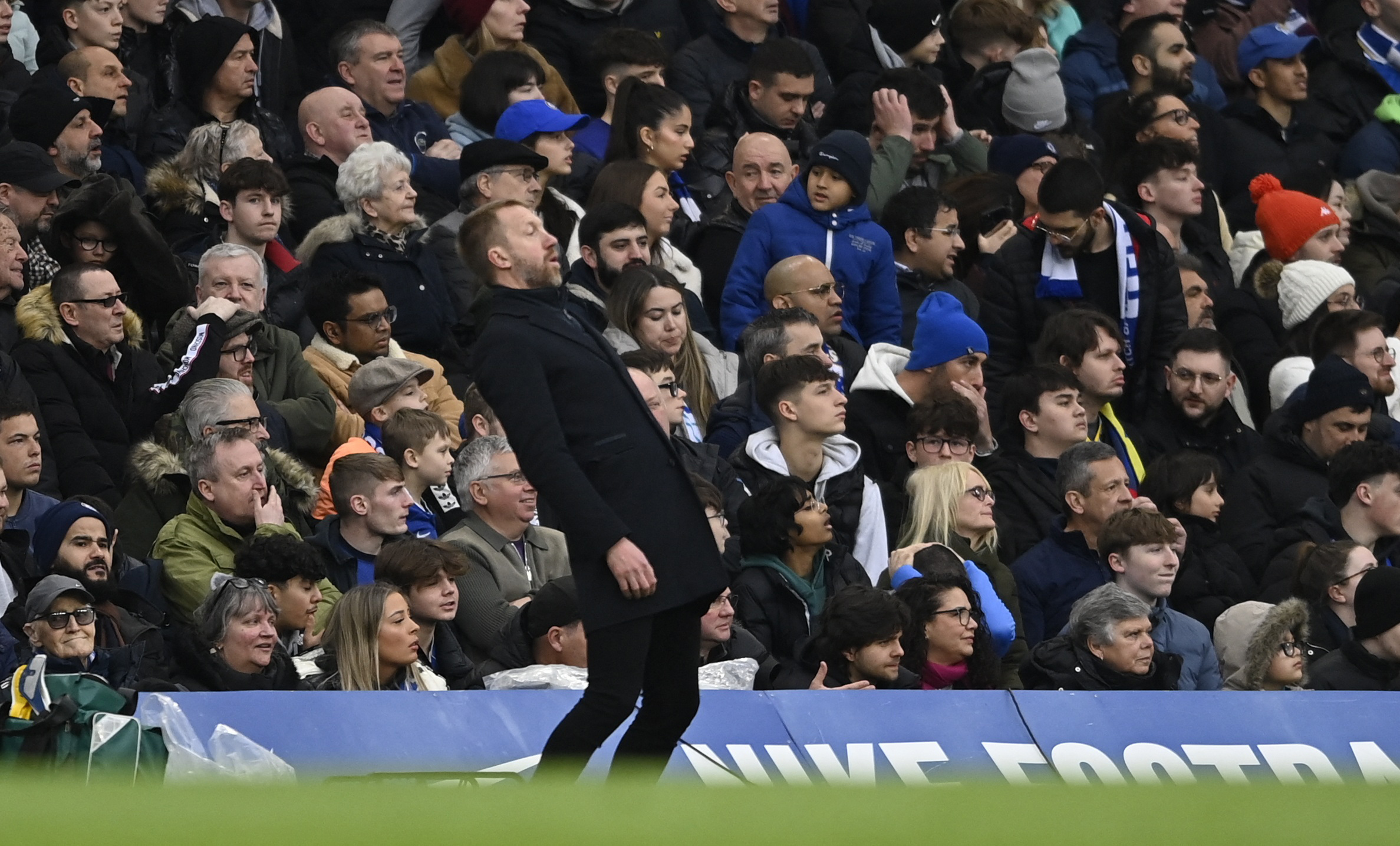 Potter relieved at rare Chelsea win before Dortmund showdown | Reuters