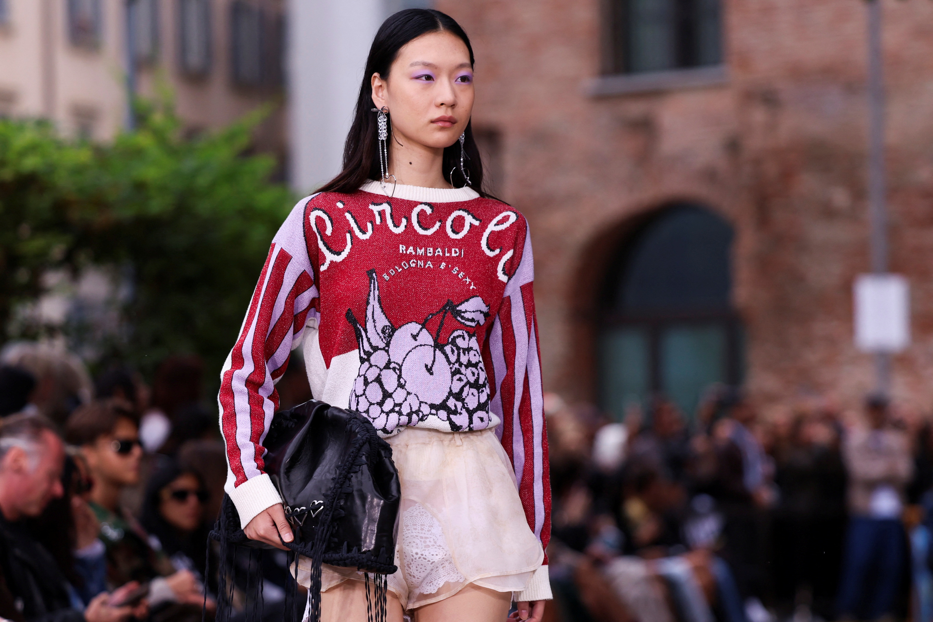 Style from Milan Fashion Week - September 19, 2024 | ロイター