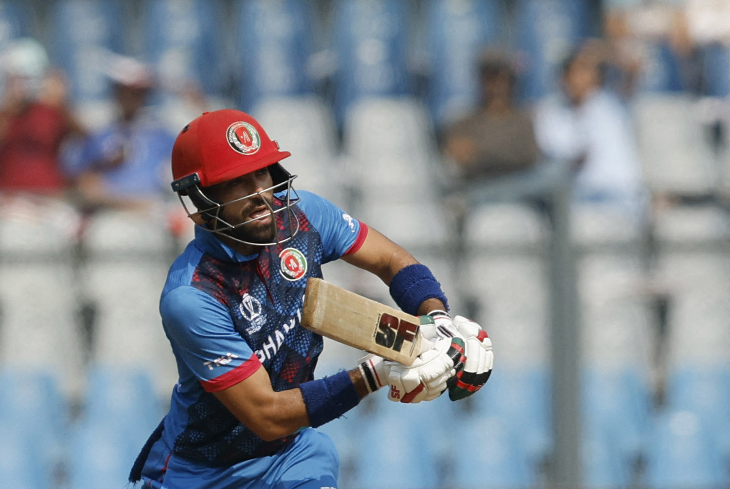 Incredible Maxwell takes Australia to improbable win, World Cup semis ...