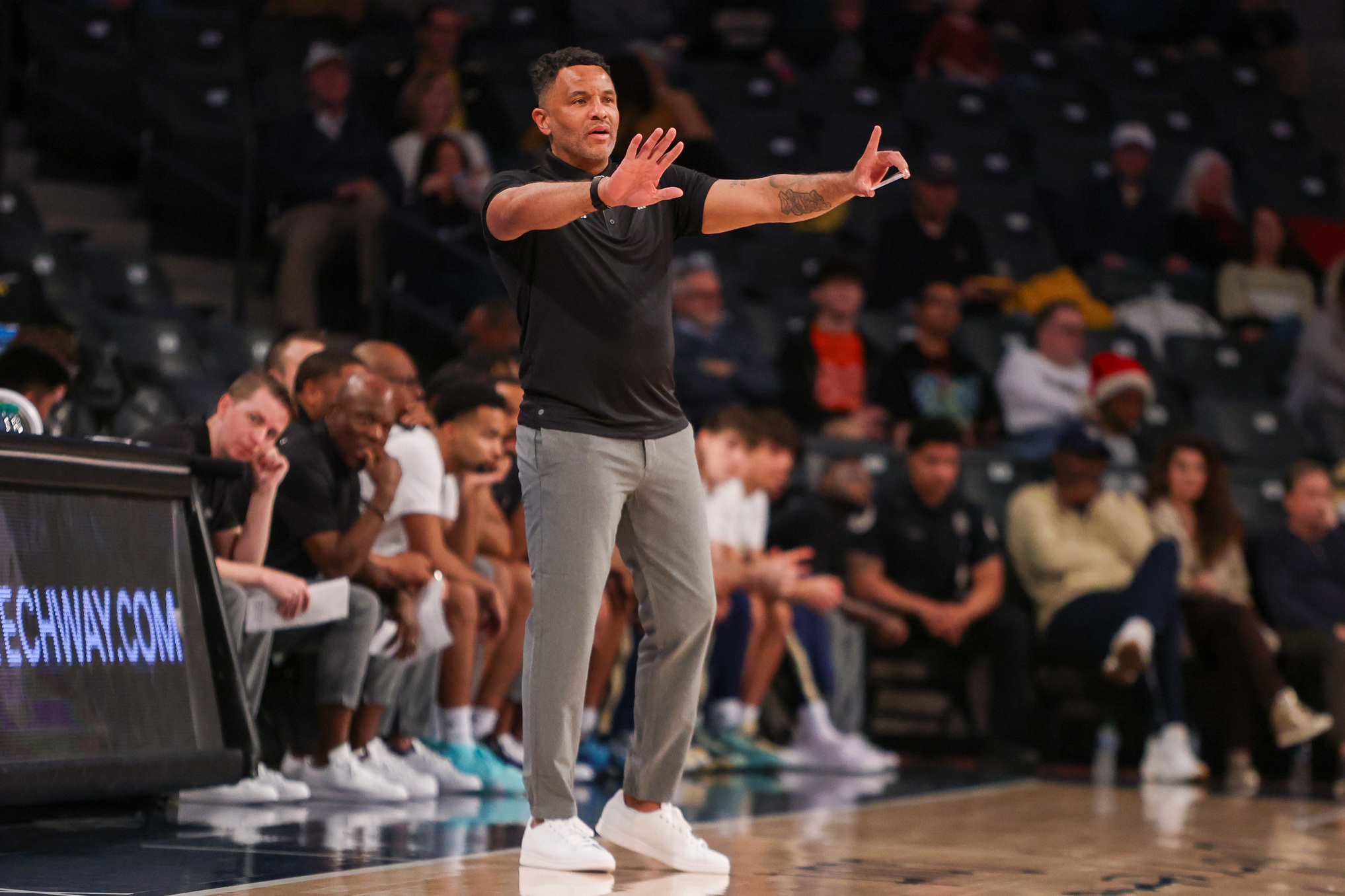 Kowacie Reeves, Georgia Tech roll past Alabama A&M | Reuters