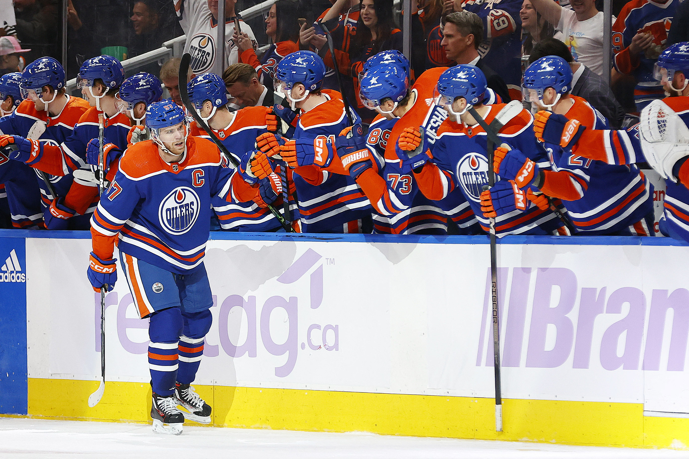 Another big Connor McDavid effort lifts Oilers past Knights | Reuters