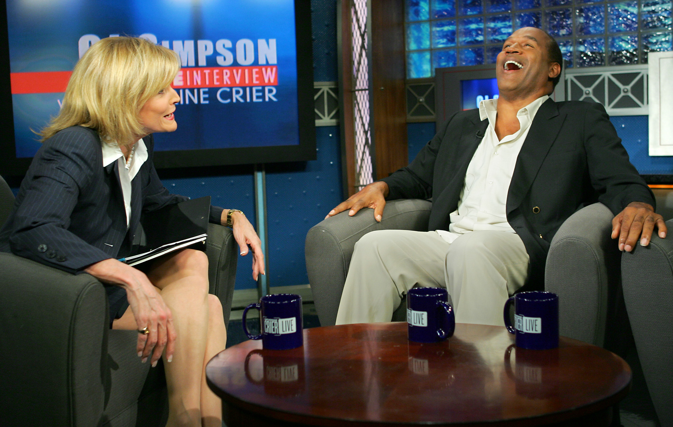 O.J. Simpson, football star turned celebrity murder defendant, dead at ...