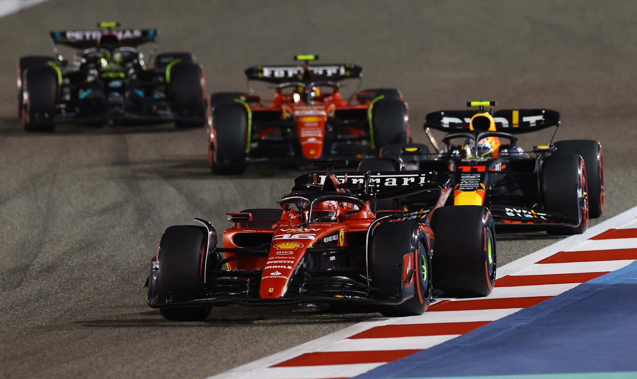 Bahrain circuit finds concrete solution to drain cover problem | Reuters