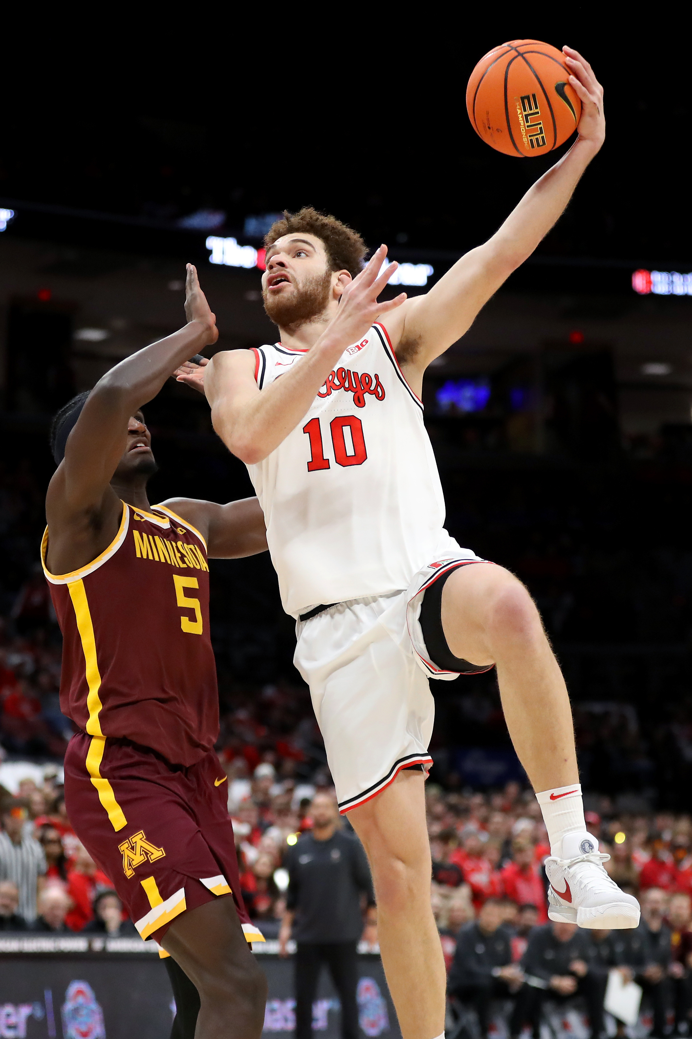 Jamison Battle beats up on old team as Ohio State tops Minnesota | Reuters