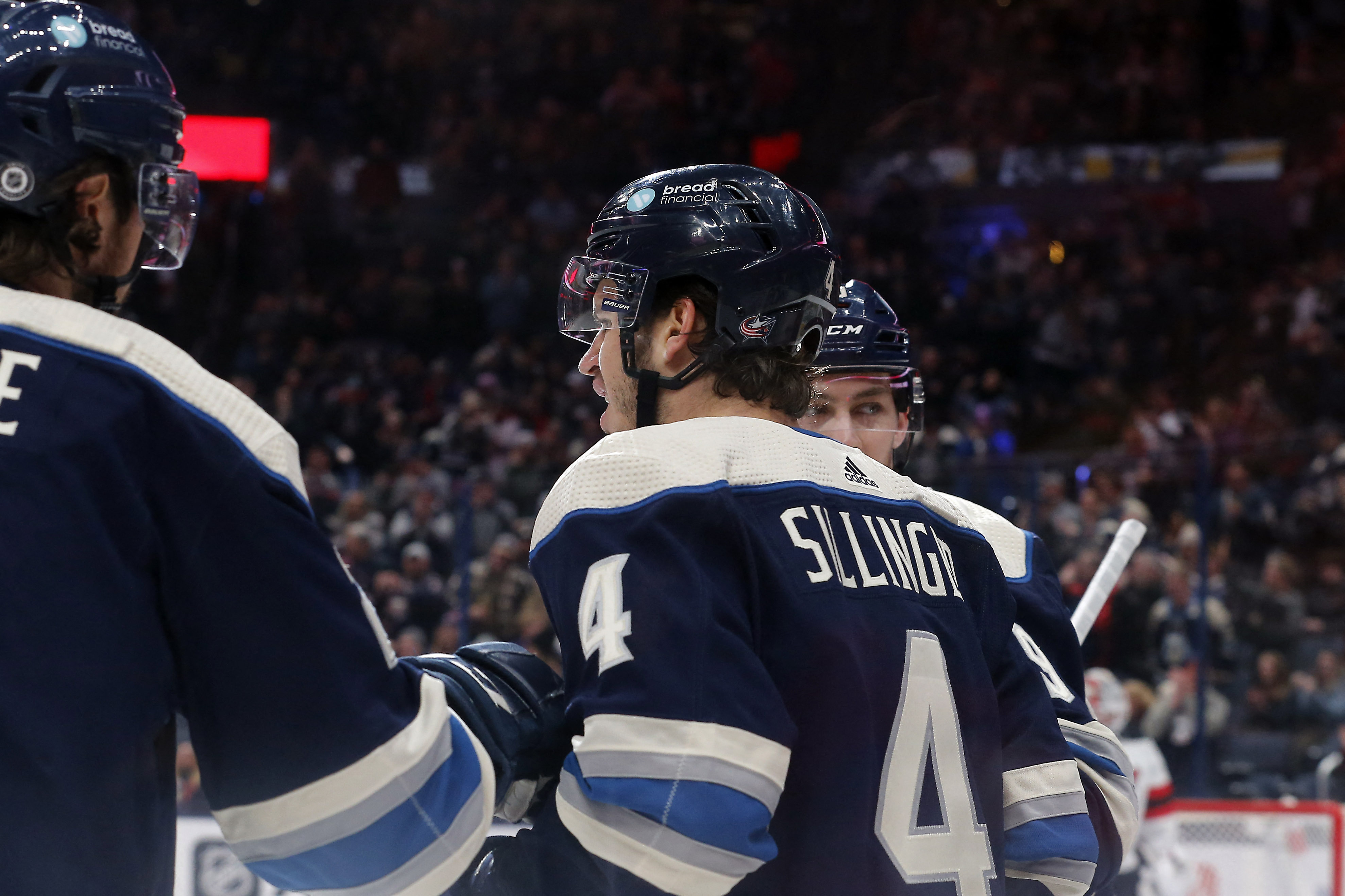 4-goal second period sends Devils past Blue Jackets | Reuters